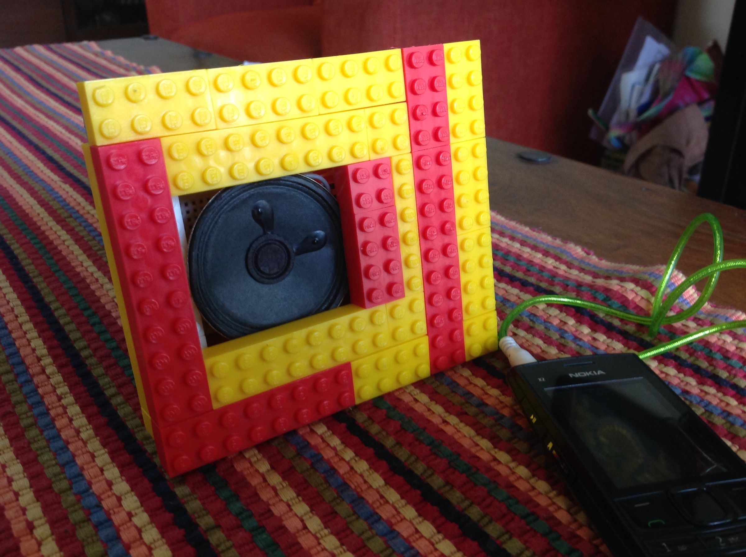 Build a Simple Speaker System With LEGO! : 8 Steps - Instructables