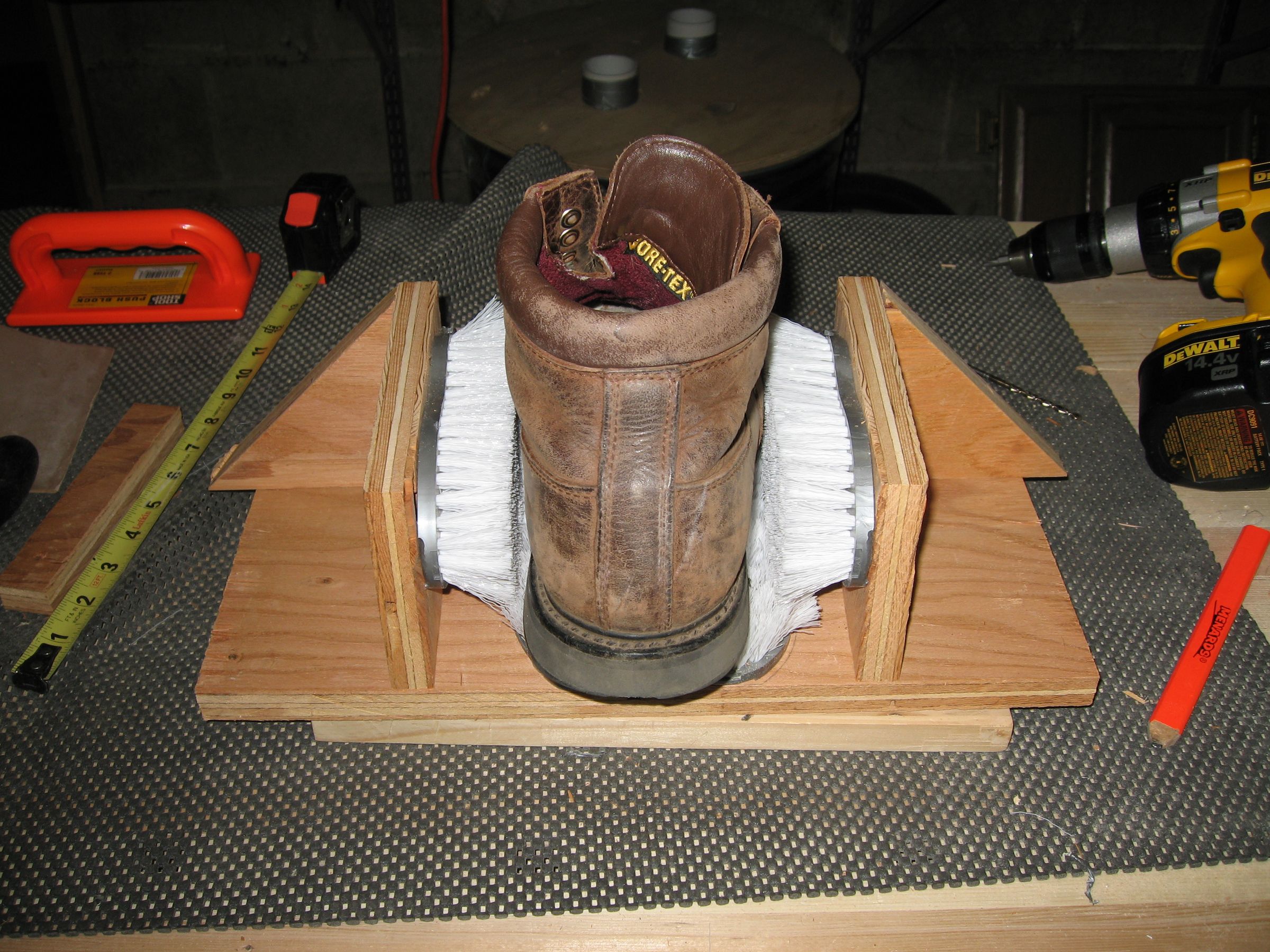 Homemade Boot Brush : 10 Steps (with Pictures) - Instructables