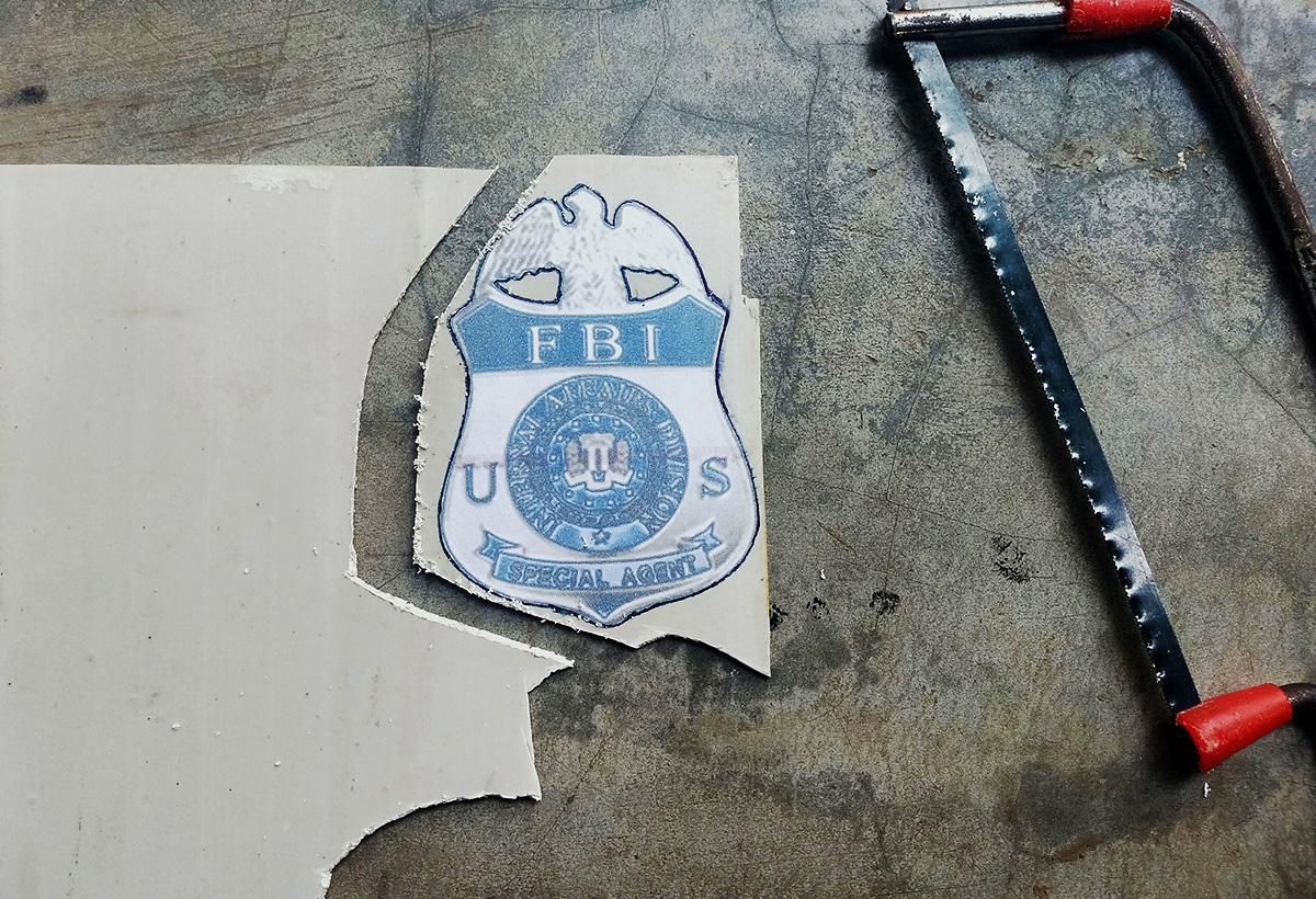 FBI - CIA Badges : 15 Steps (with Pictures) - Instructables