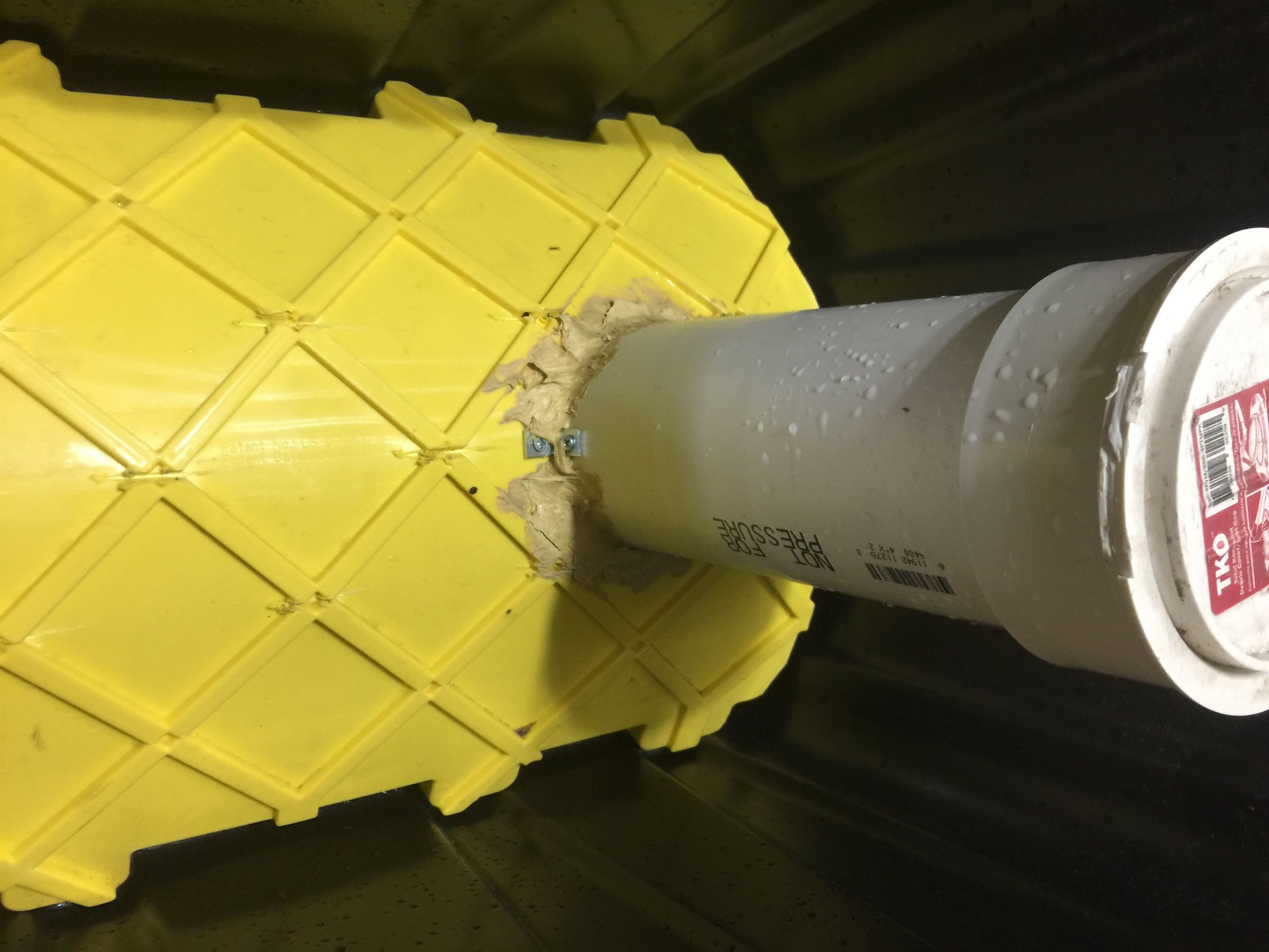 Self-watering Tote Garden : 3 Steps - Instructables