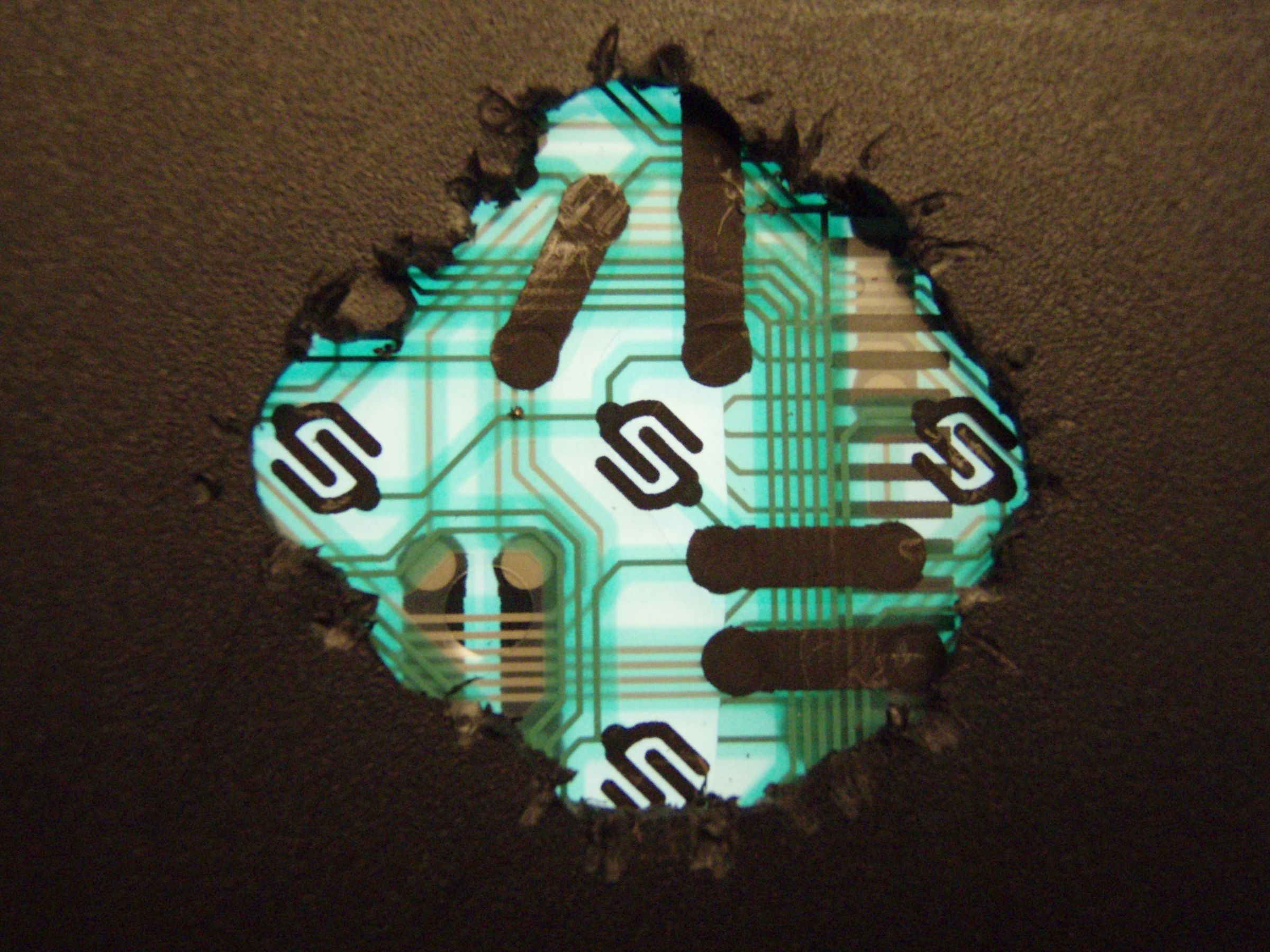 "Hacked" Laptop Mod - Instructables