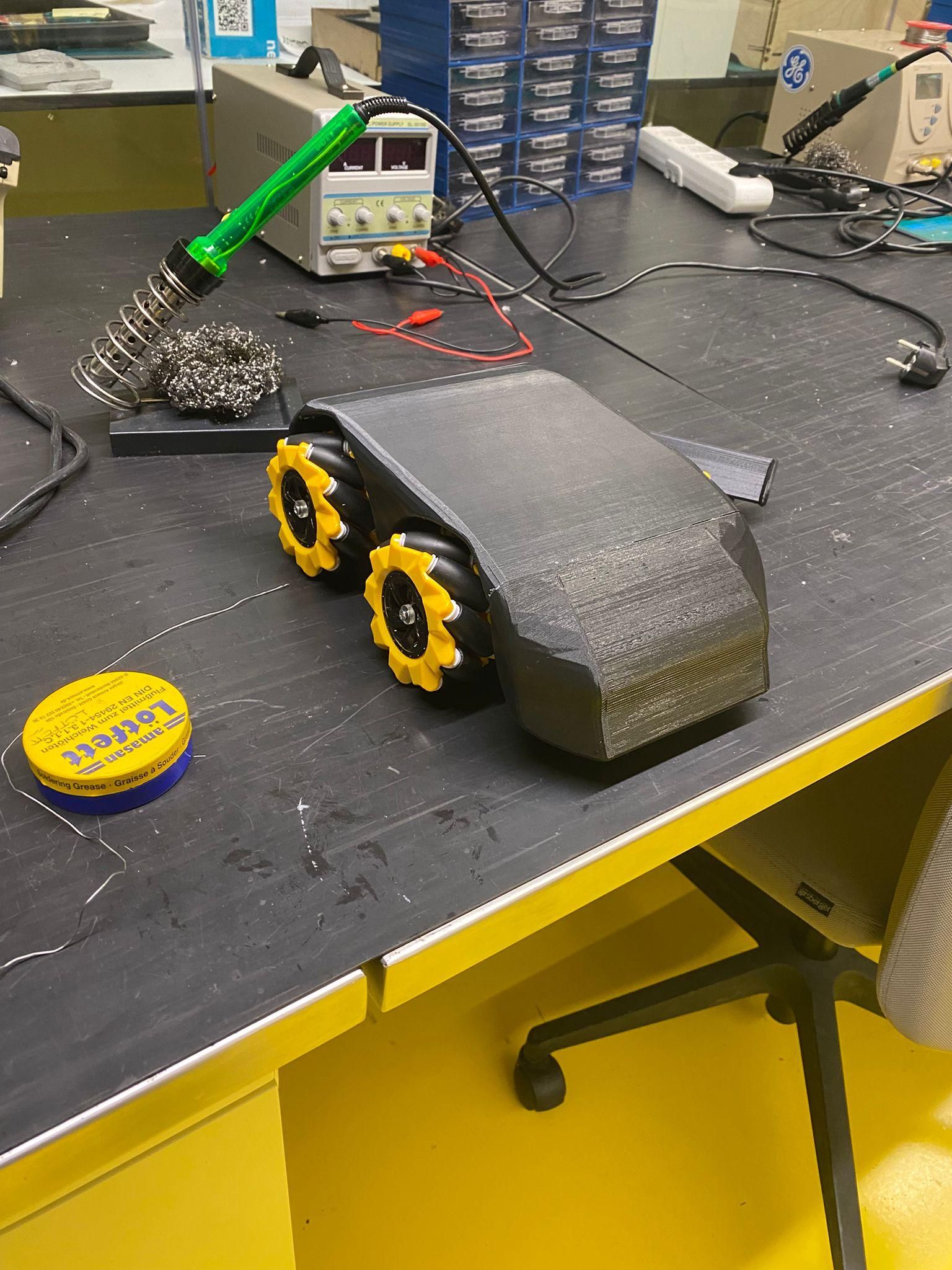 Mecanum Wheels Robot Project Using a PlayStation Controller : 3 Steps ...