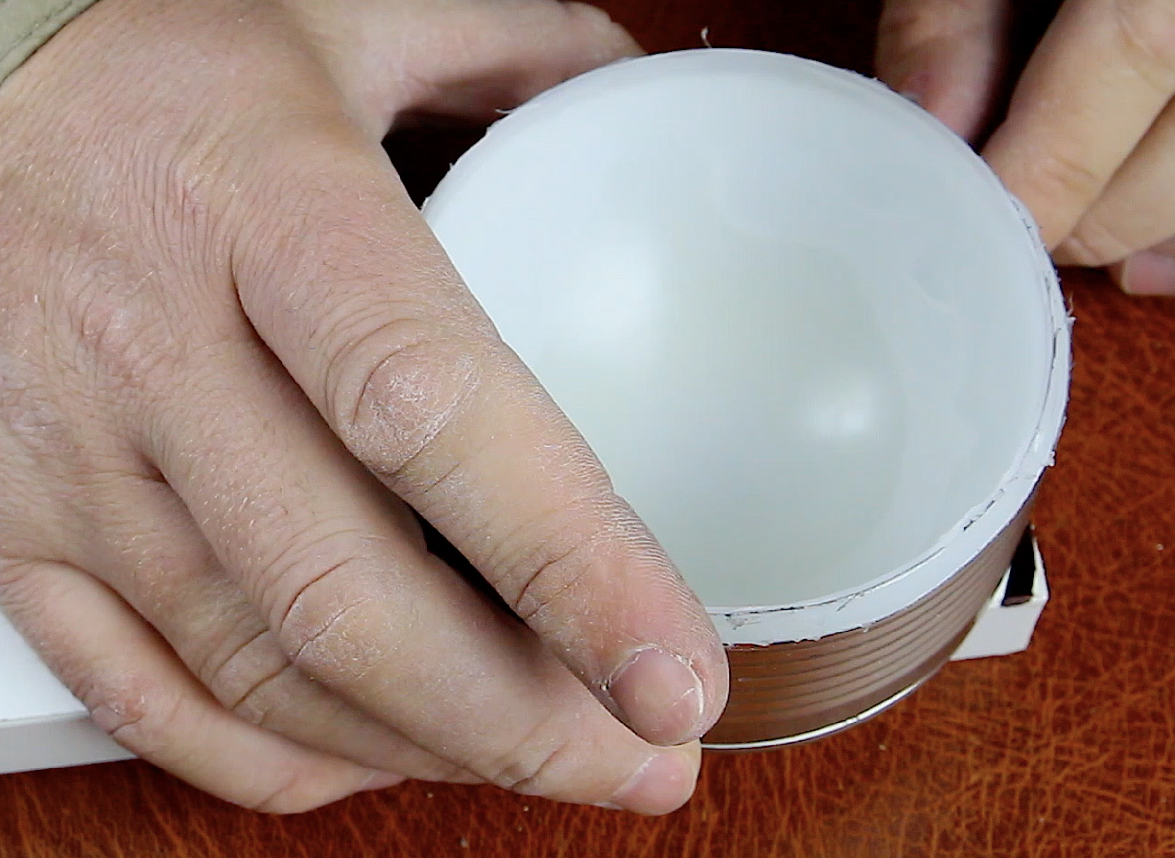 Free Snowball Maker / How to Make? : 7 Steps - Instructables