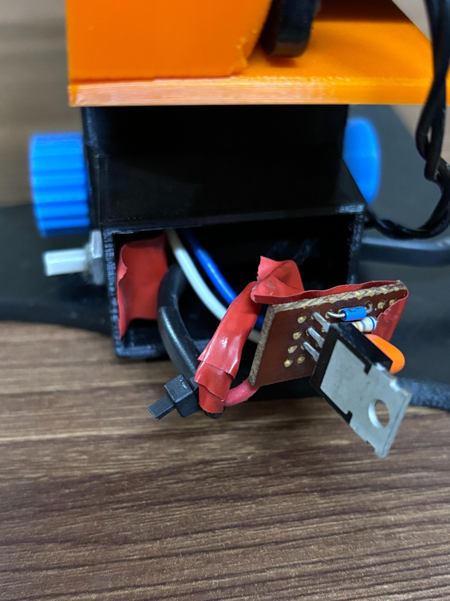 Mini Table Fan : 9 Steps (with Pictures) - Instructables