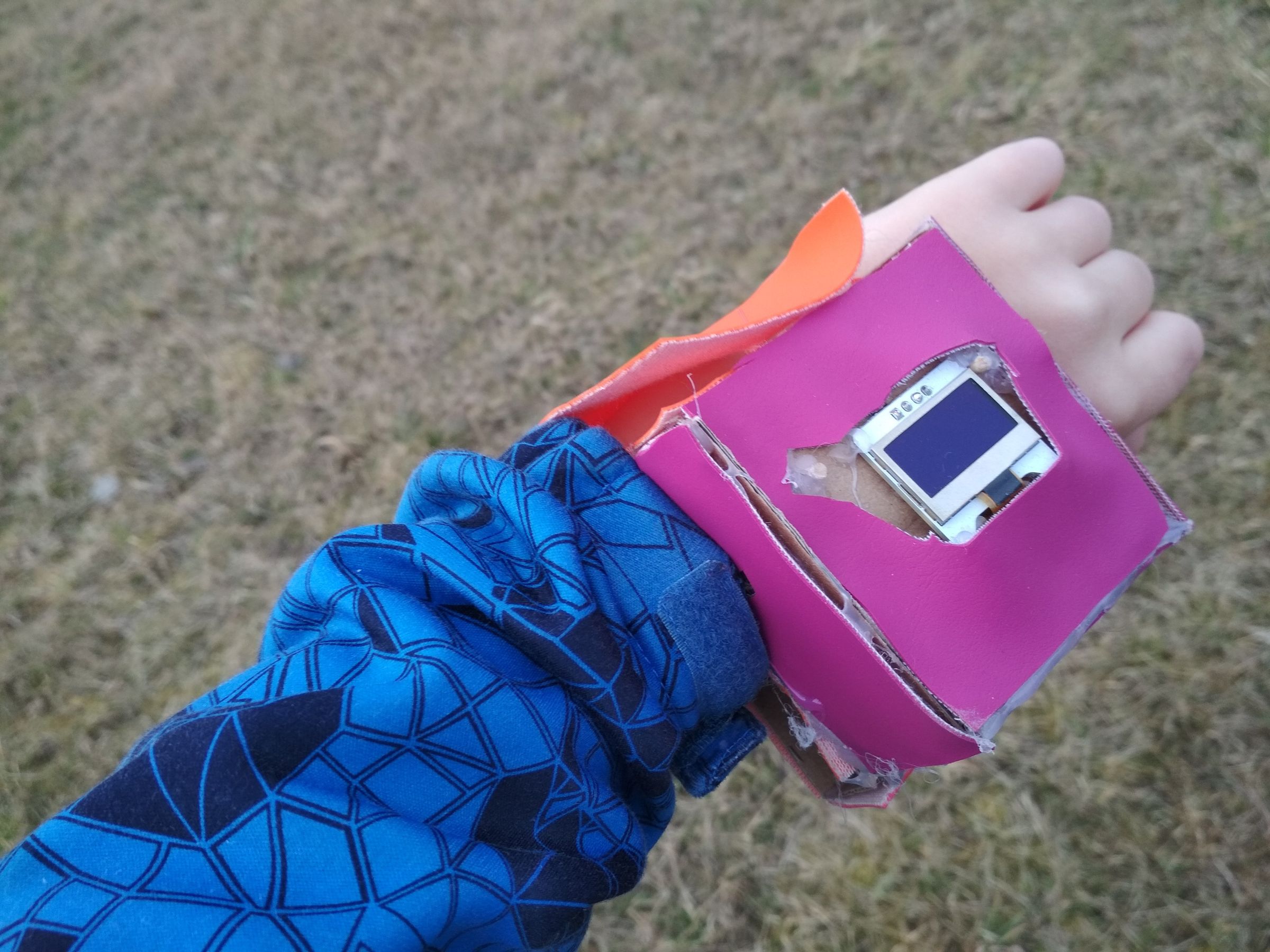 Micro:bit Smart Watch : 9 Steps - Instructables