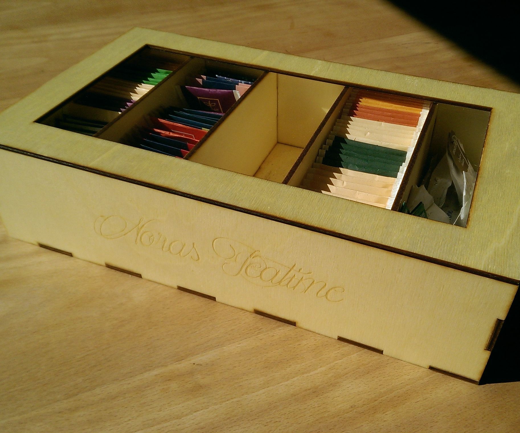 Laser-Cut Windowed Teabox : 4 Steps (with Pictures) - Instructables