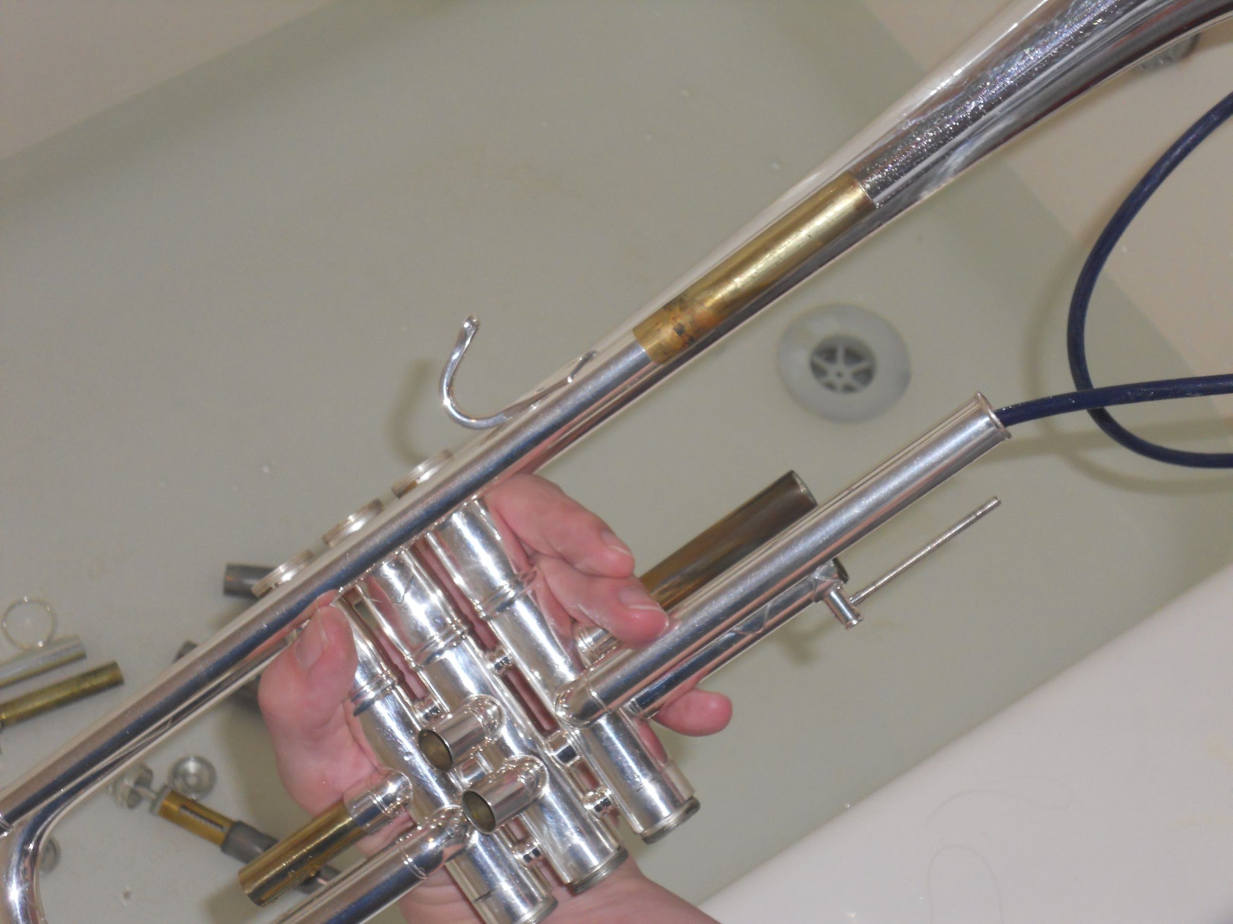 How to Clean a Trumpet : 13 Steps - Instructables