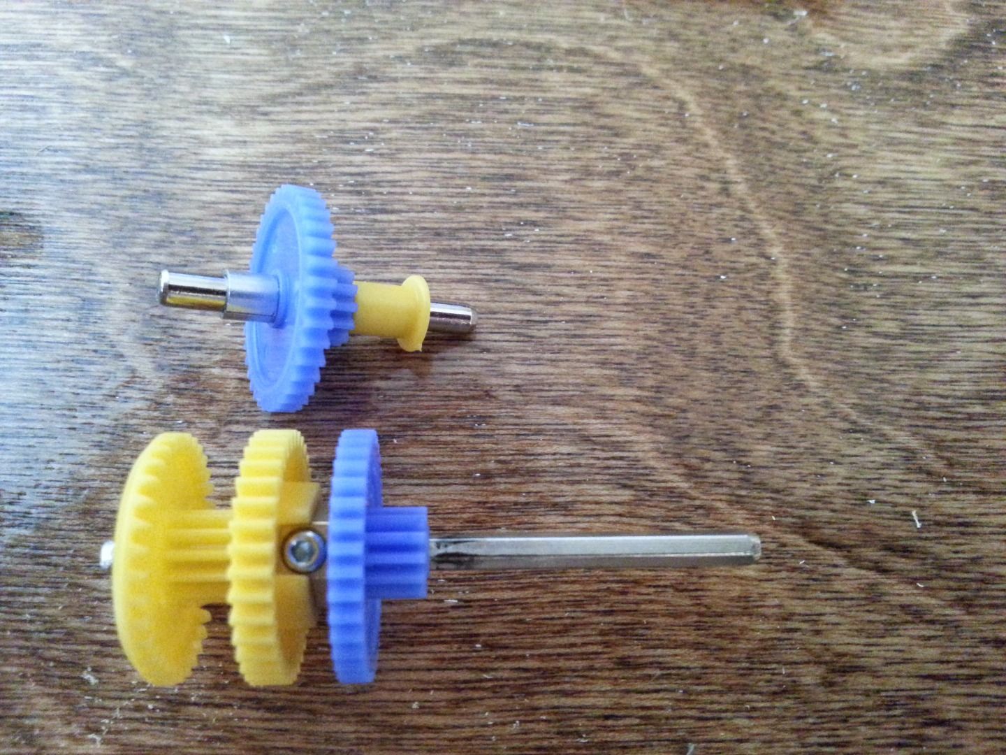 Tracked Arduino Robot : 21 Steps (with Pictures) - Instructables