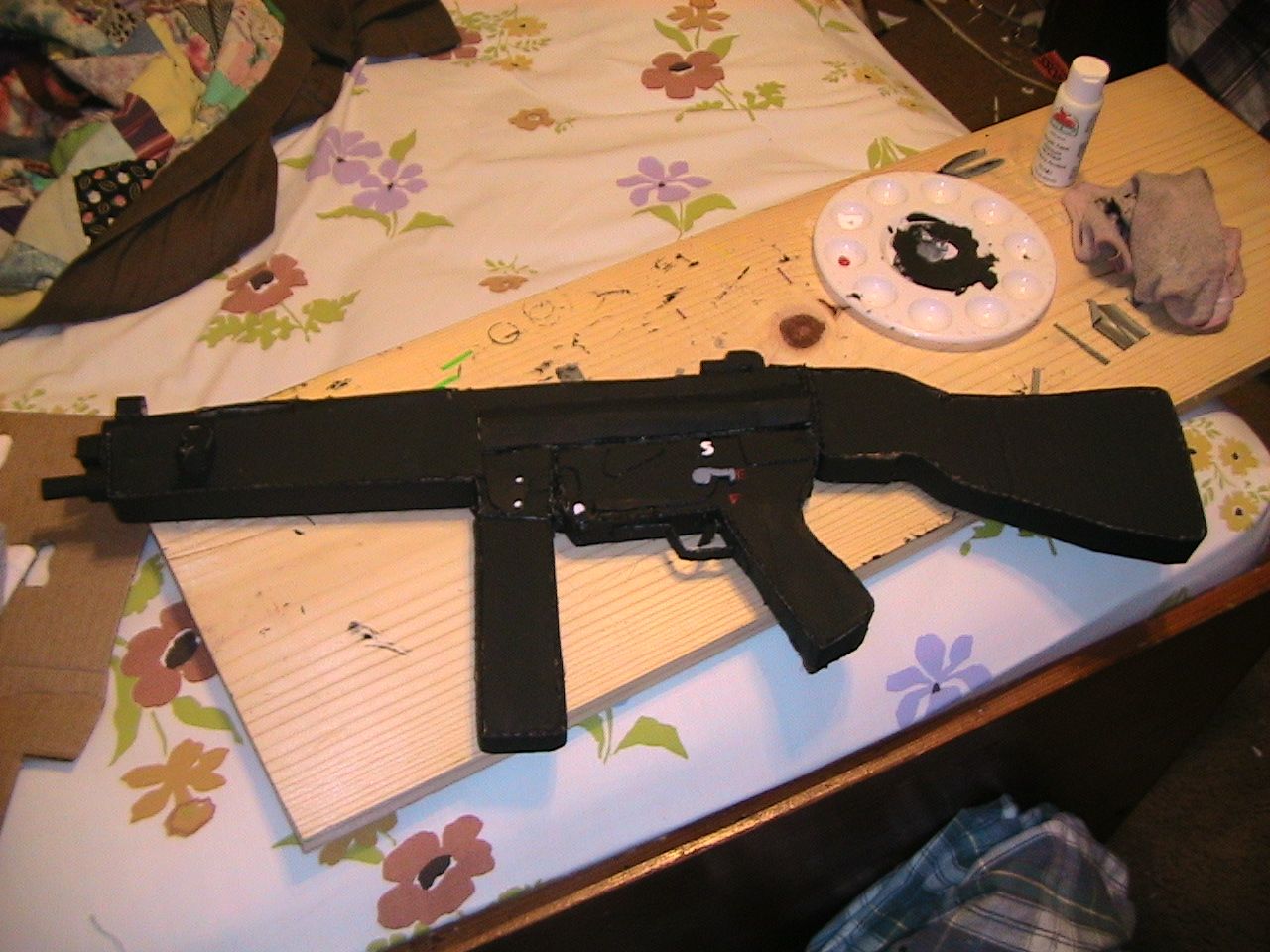 Cardboard MP5 - Instructables