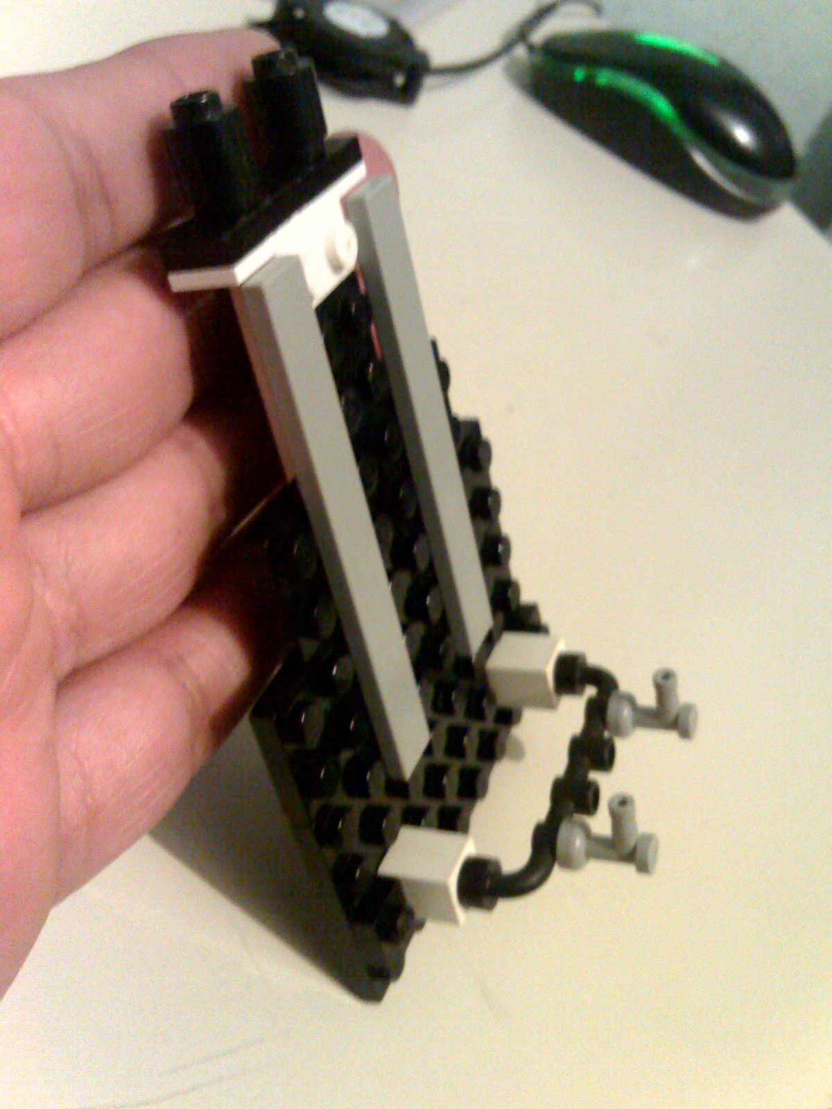 Lego Ipod Nano 3G IDock : 6 Steps - Instructables