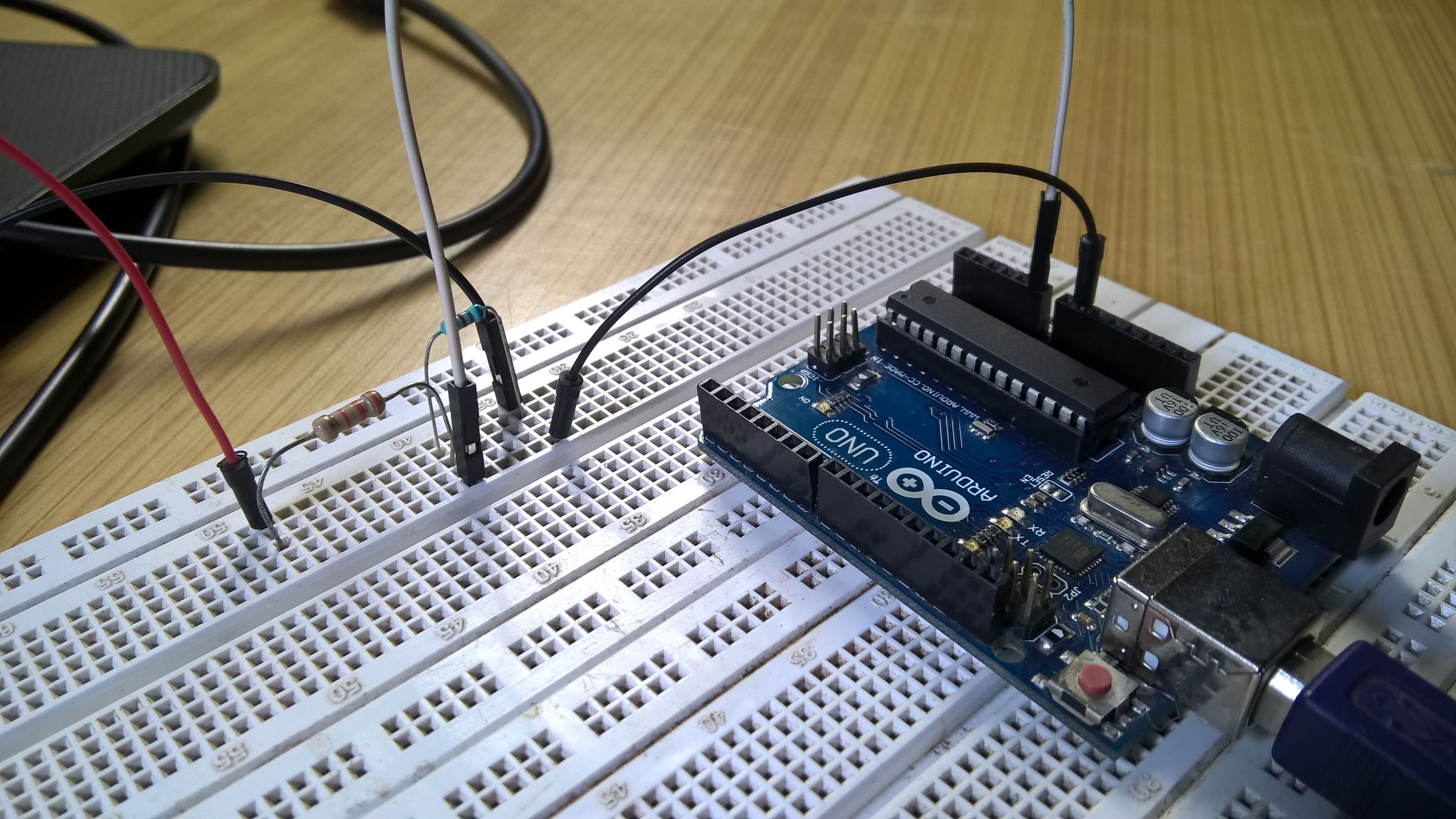 Measure Current and Voltage Using a Microcontroller || Voltage Divider ...