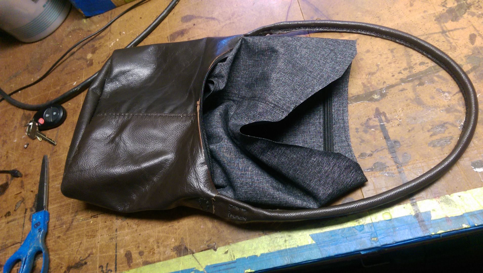 Leather Sofa to Handbag : 5 Steps (with Pictures) - Instructables