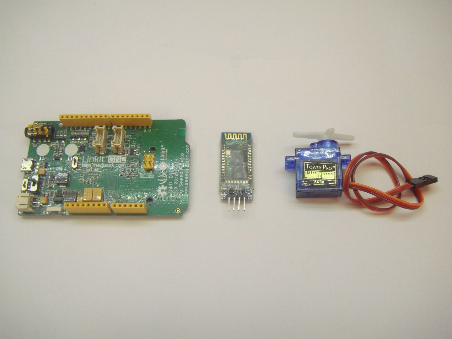Control Servo Over Bluetooth : 6 Steps (with Pictures) - Instructables