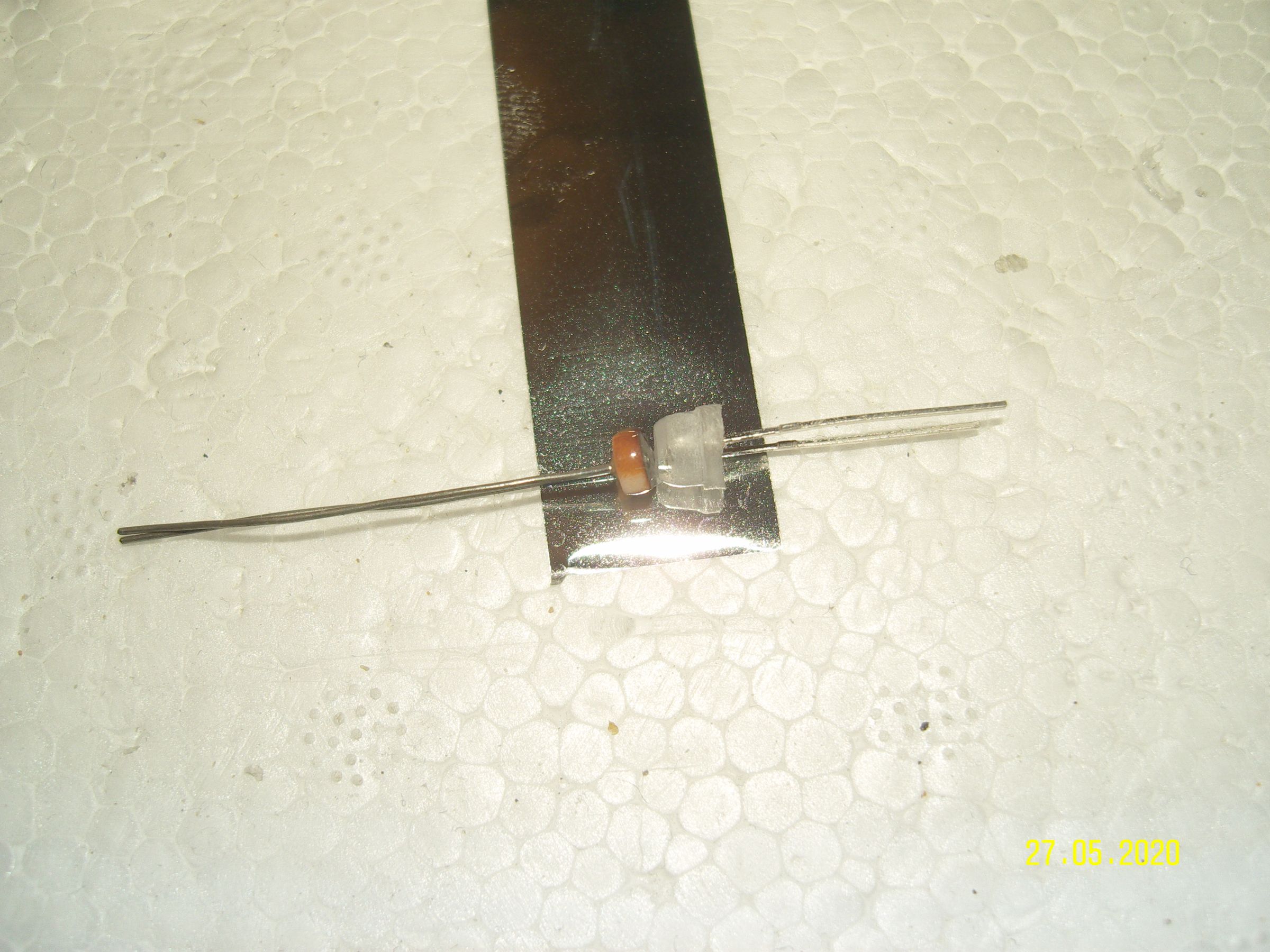 How to Make a Optocoupler (Vactrol) : 6 Steps (with Pictures ...