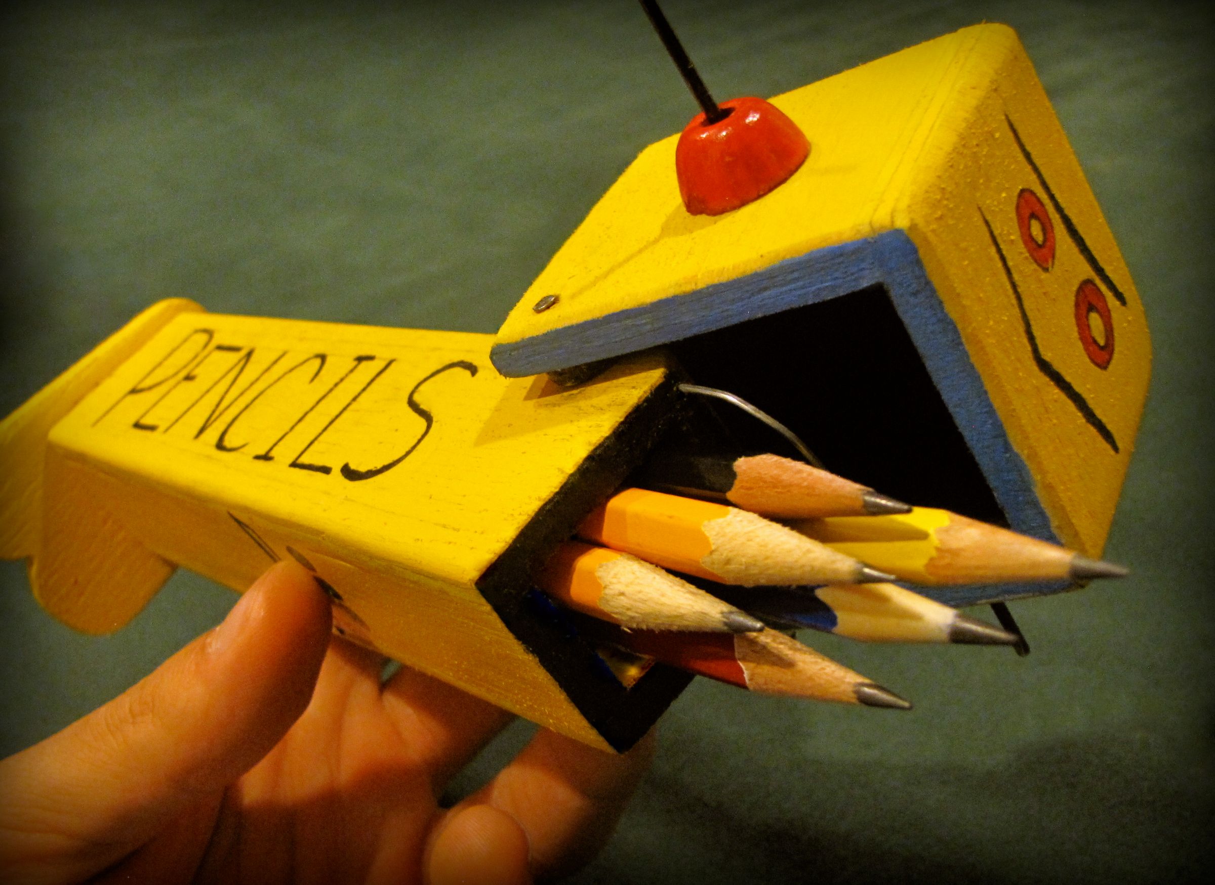 Pencil Case Desk Buddy! : 9 Steps (with Pictures) - Instructables