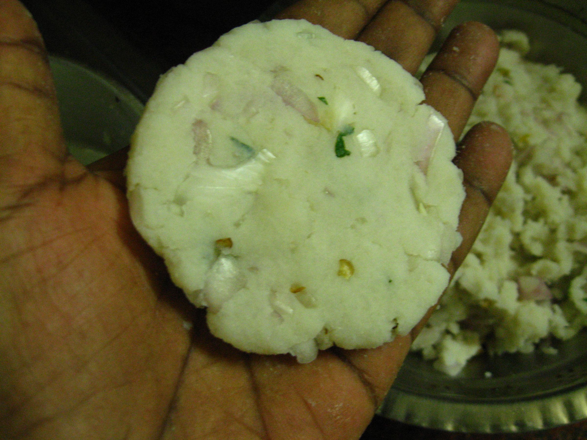 Deep Fried Rice Flake Fritters As Evening Snack : 7 Steps (with ...