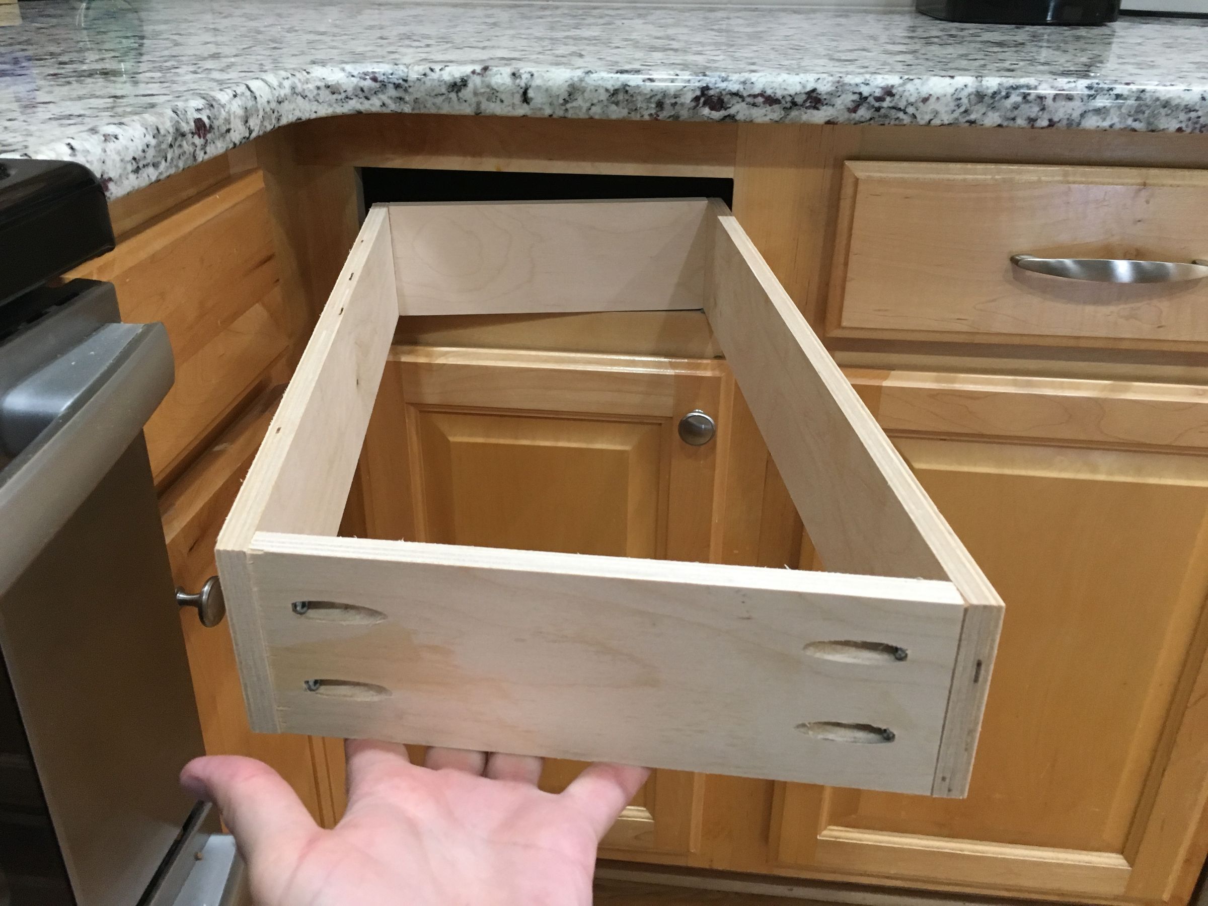 10 Degree Kitchen Drawer Fix : 12 Steps (with Pictures) - Instructables
