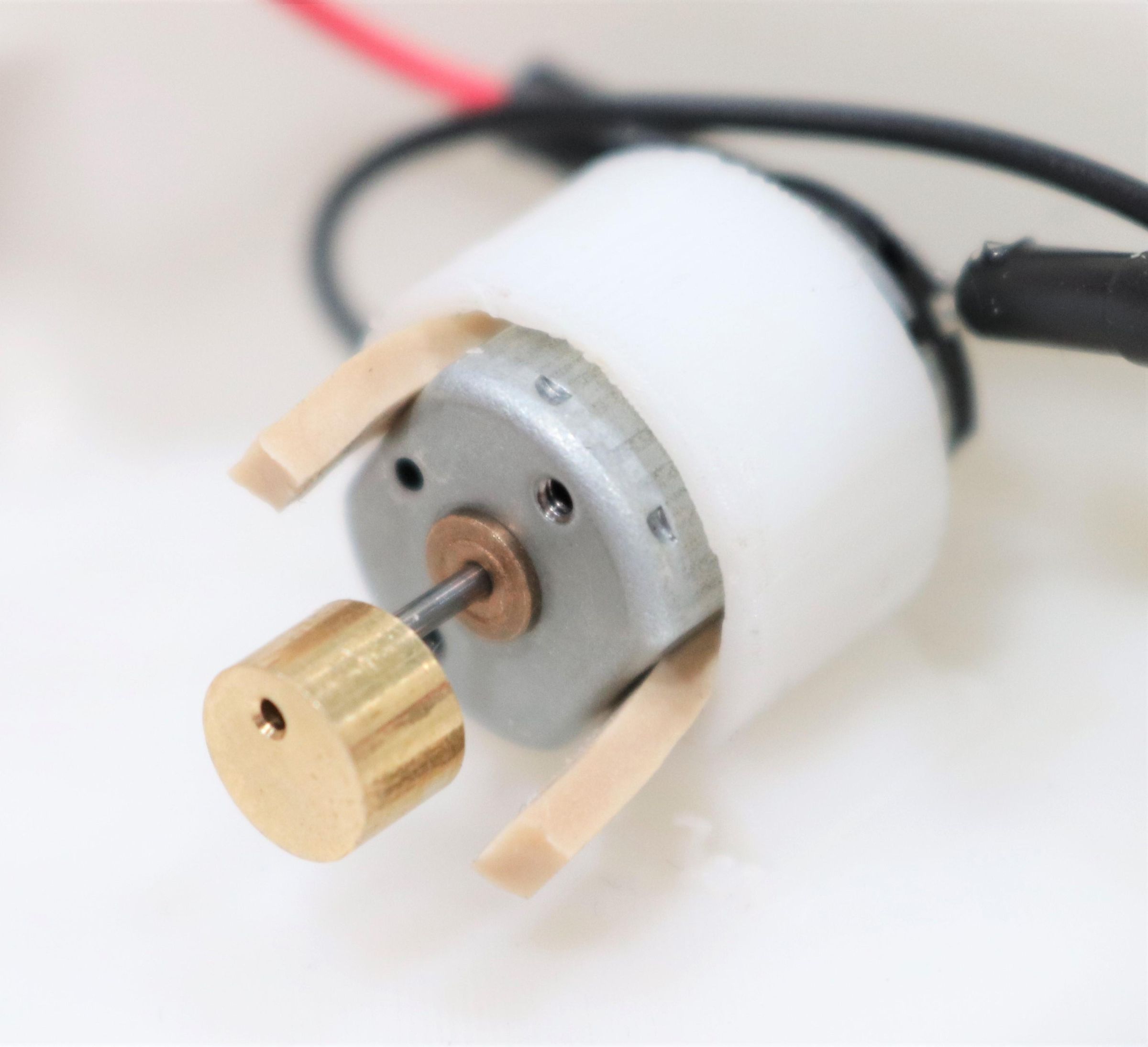 Working Tickle Belt From SpongeBob SquarePants! : 13 Steps (with ...