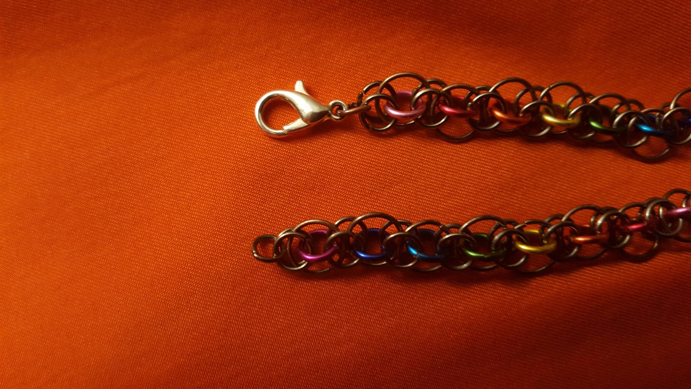 Chainmaille Bracelet : 7 Steps (with Pictures) - Instructables