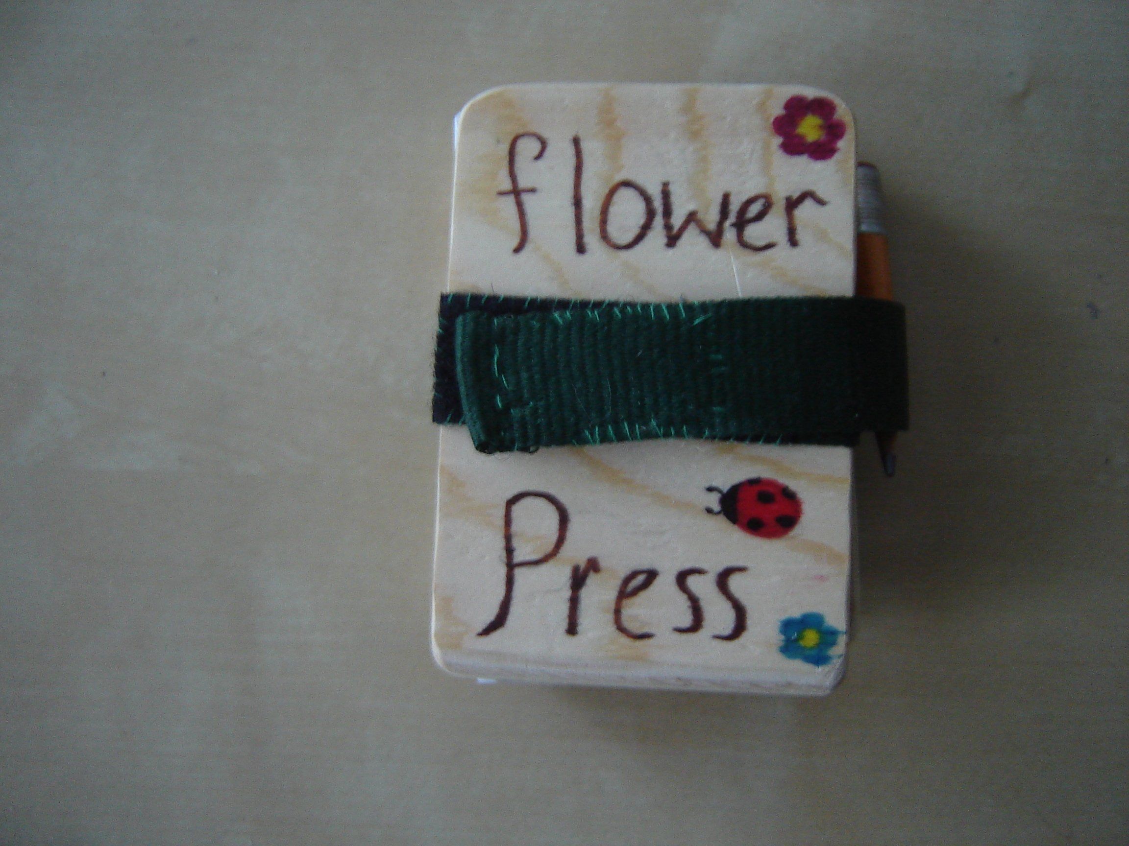 Pocket Flower Press : 7 Steps (with Pictures) - Instructables
