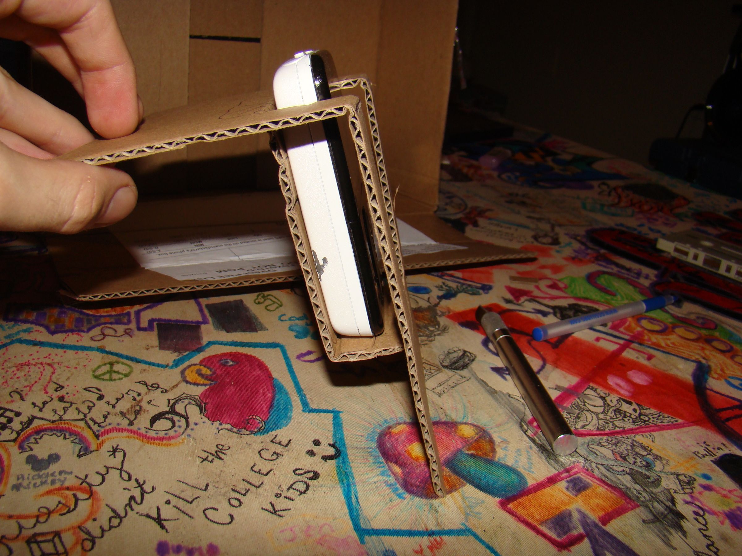 Cardboard Boombox : 7 Steps - Instructables