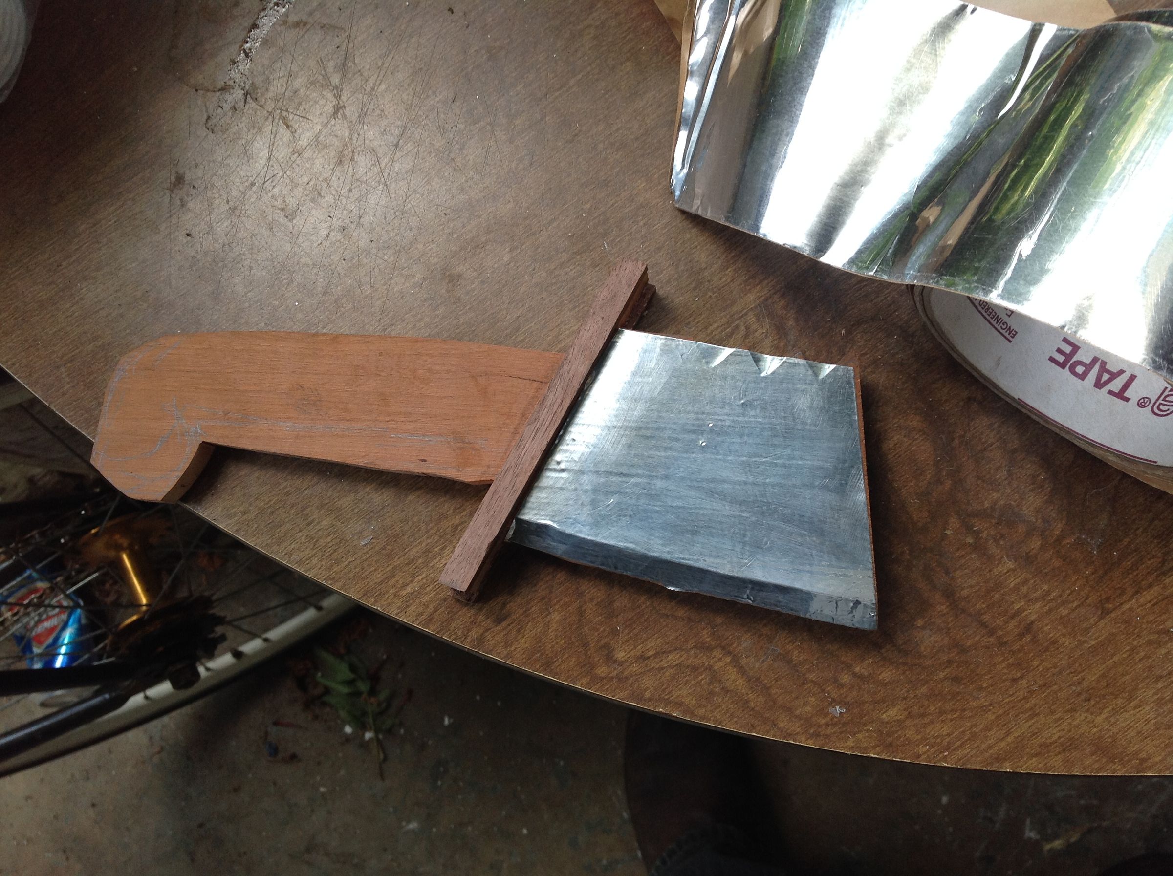 Stabbed in the Back Costume : 10 Steps (with Pictures) - Instructables