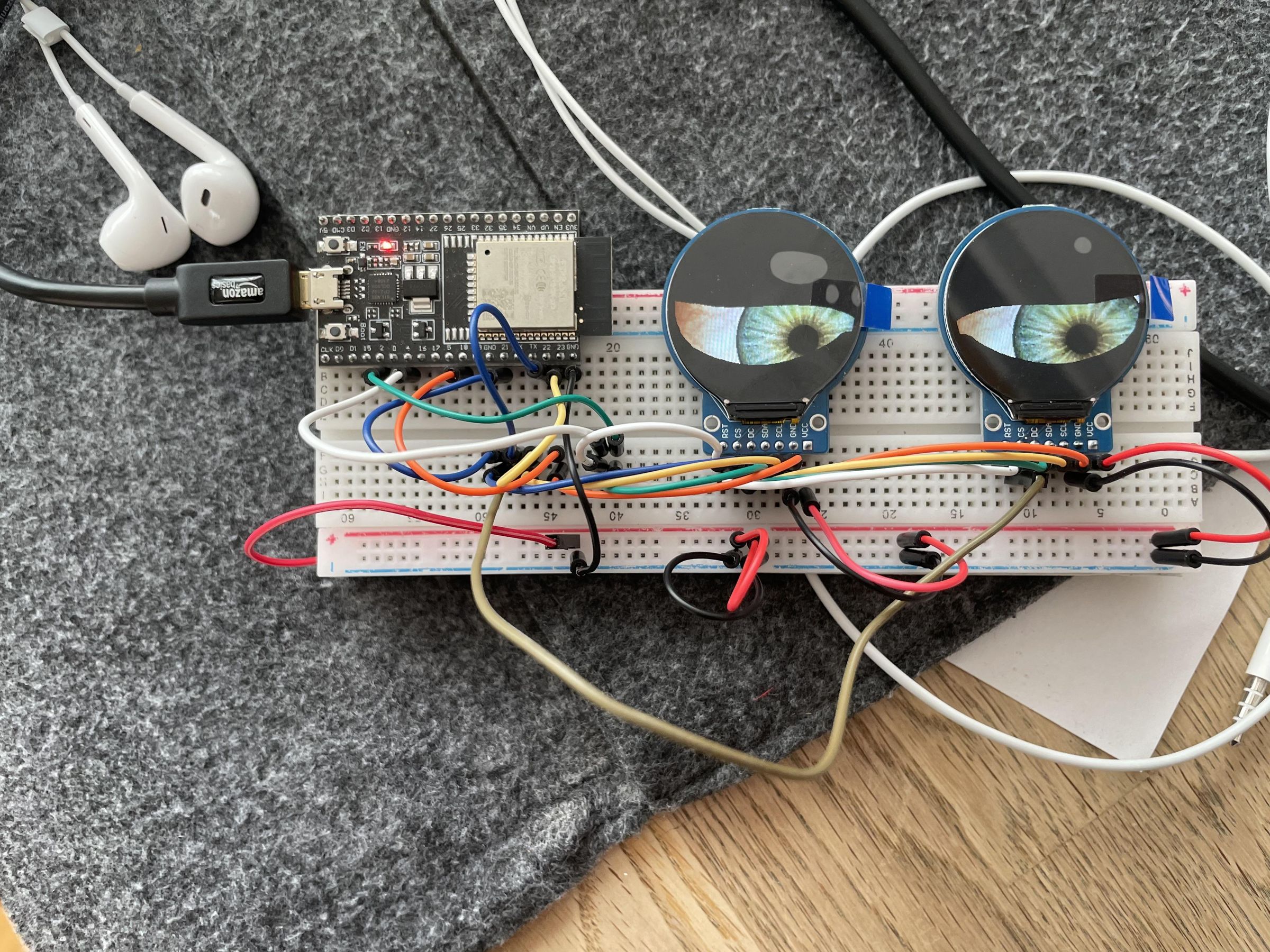 Uncanny Eyes Halloween Skull Animatronic : 4 Steps (with Pictures ...