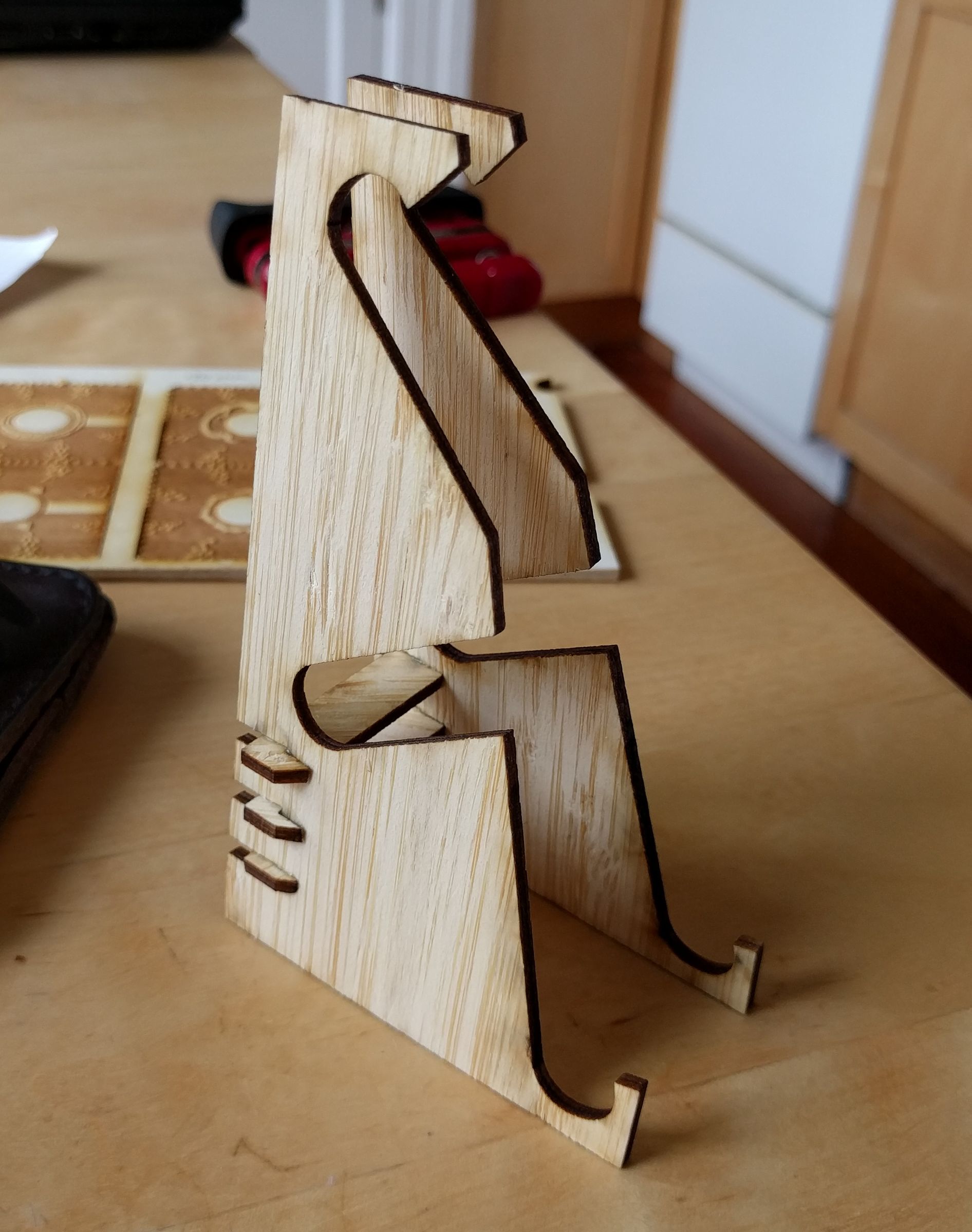 Multi-angle Laser Cut Phone Stand : 4 Steps (with Pictures) - Instructables