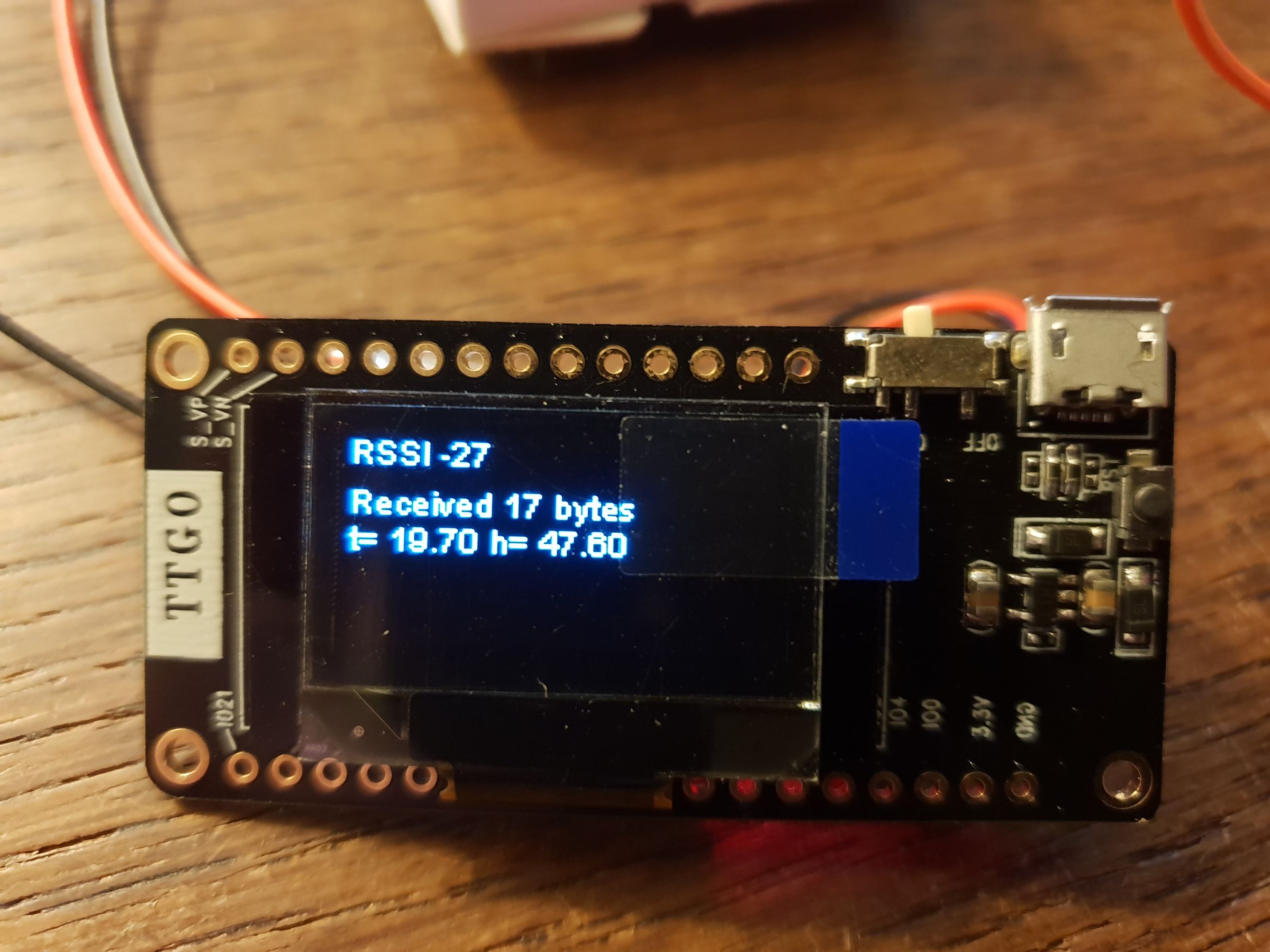 TTGO ESP32 LoRa Board With DHT22 Temperature and Humidity - Instructables