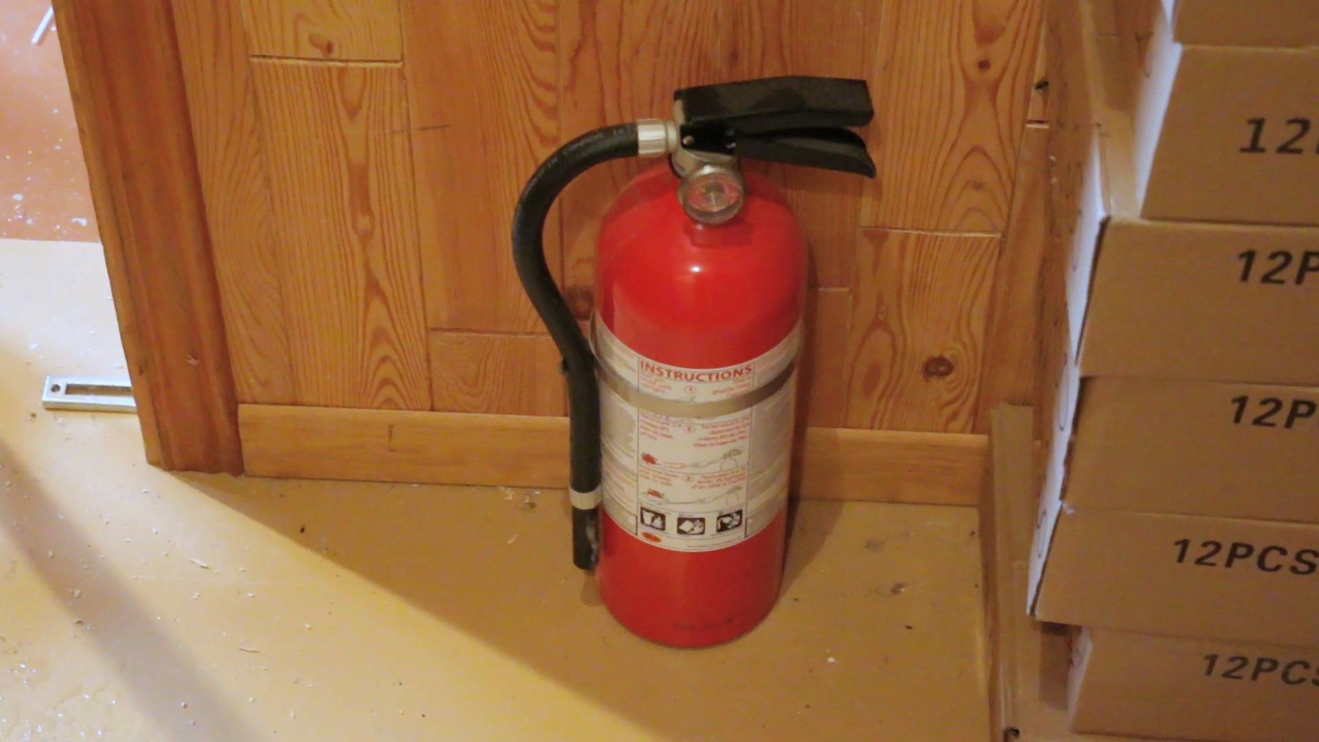 How to Connect a Water Line to Your Refrigerator : 7 Steps (with ...