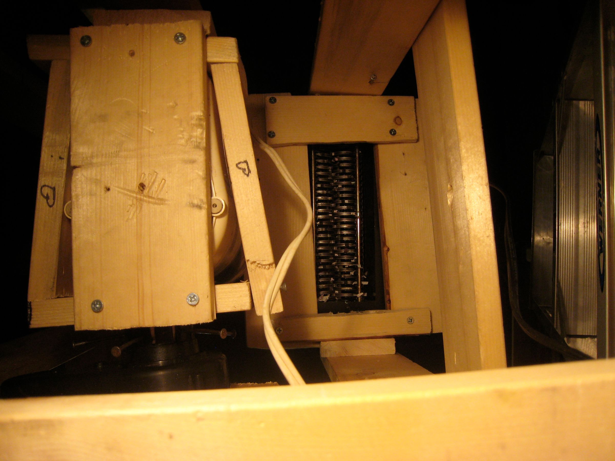 (almost) Automatic Paper Recycler : 10 Steps - Instructables