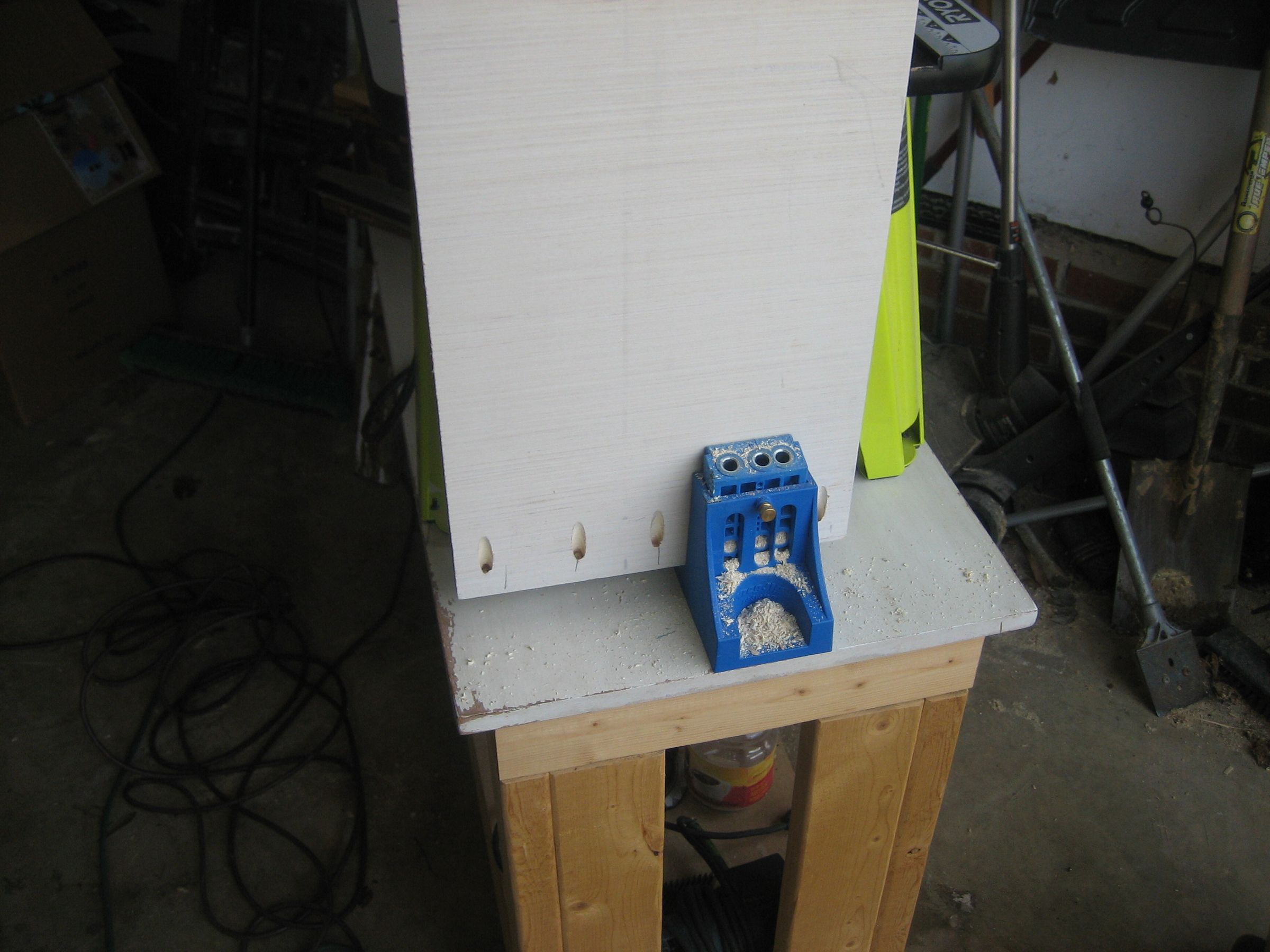 KITCHEN BROOM CABINET : 9 Steps - Instructables