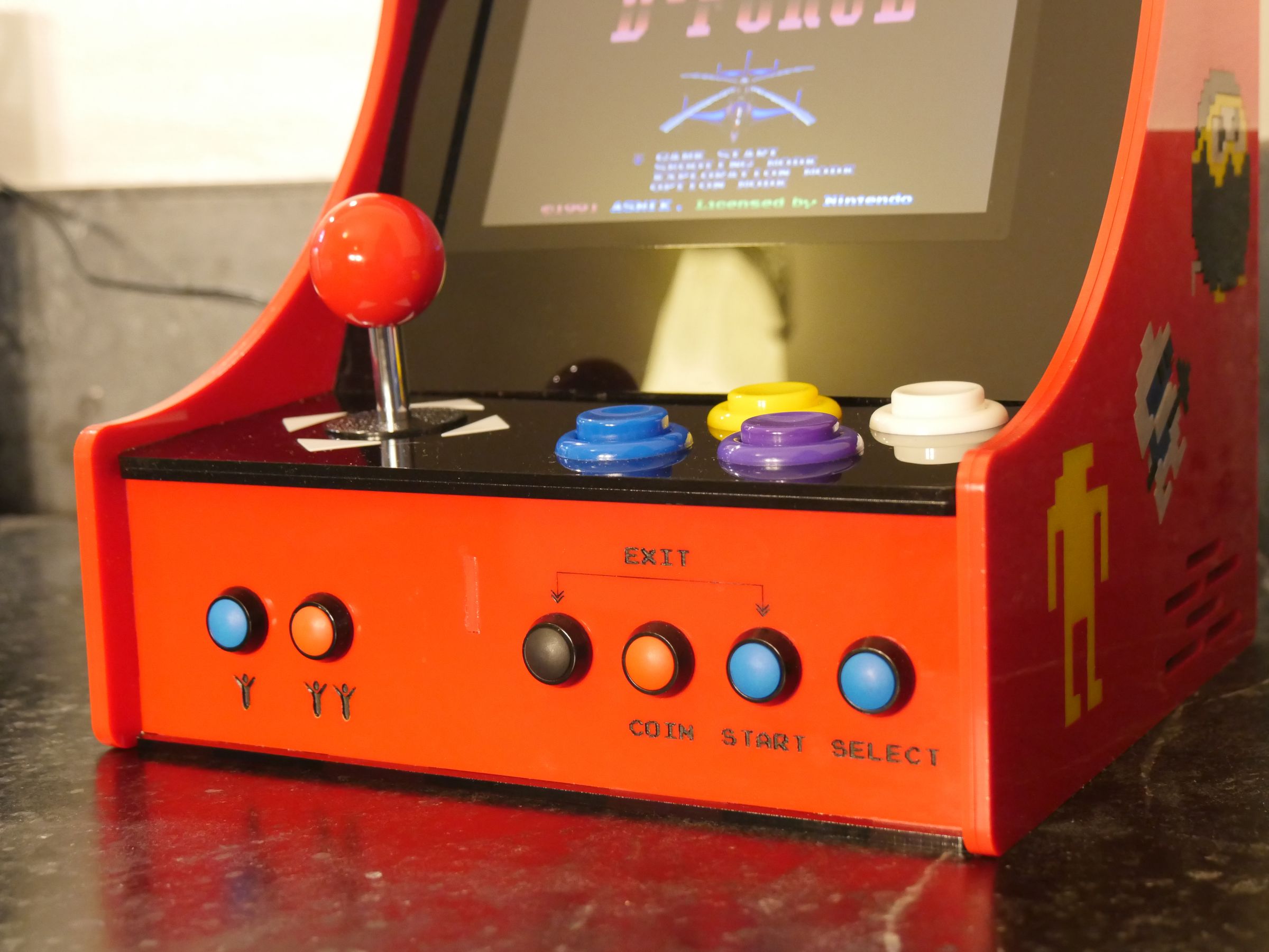 PIXELCADE - Mini Bartop Arcade With Integrated PIXEL LED Display : 13 ...