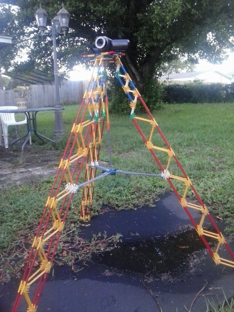 Easy Folding Tri-pod : 6 Steps (with Pictures) - Instructables