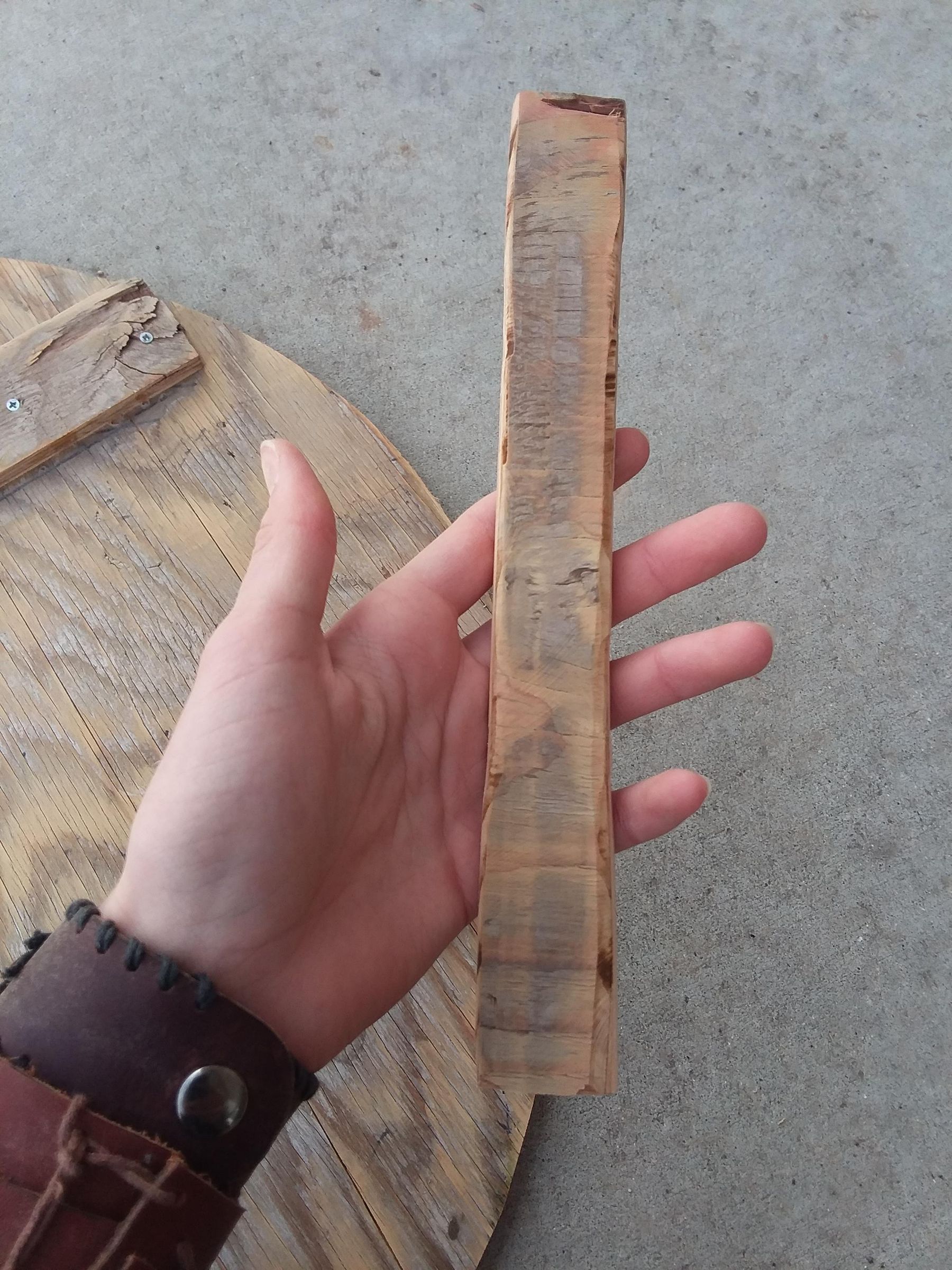 How to Make a Viking Shield : 6 Steps (with Pictures) - Instructables