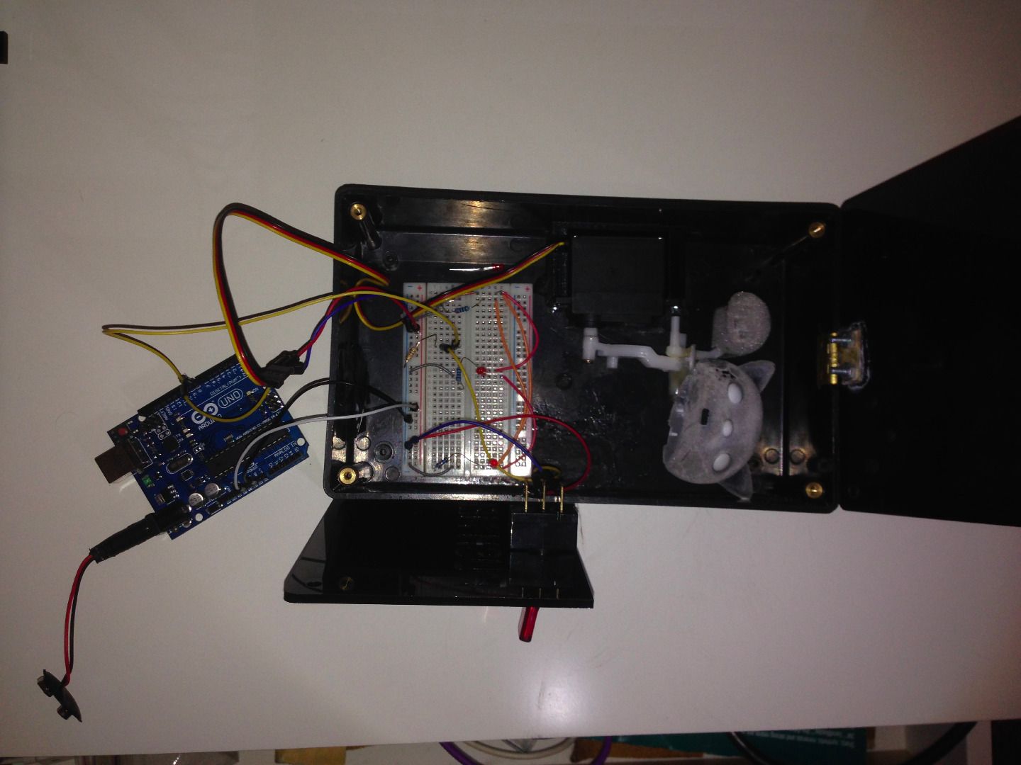 How to Build a Useless Box : 5 Steps - Instructables