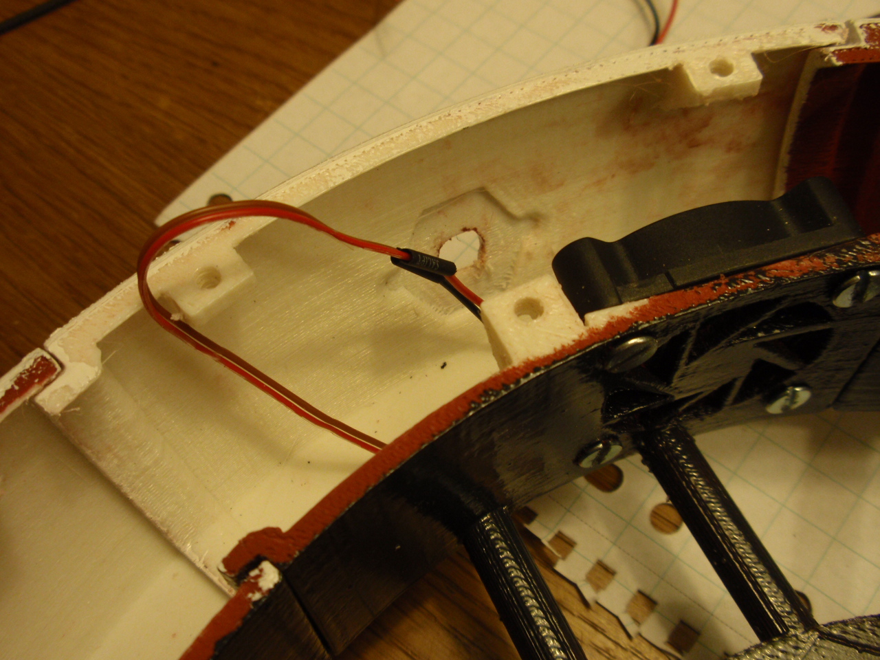 A Fully 3D Printable GlaDOS Robotic Ceiling Arm Lamp : 11 Steps (with ...