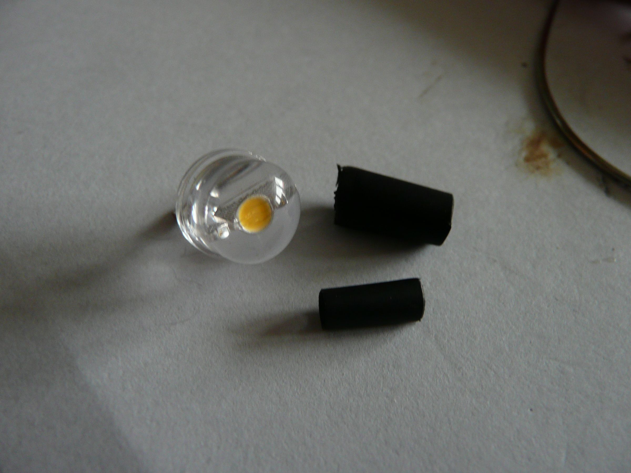 DIY Copper Style LED Painting Illuminator : 9 Steps (with Pictures ...