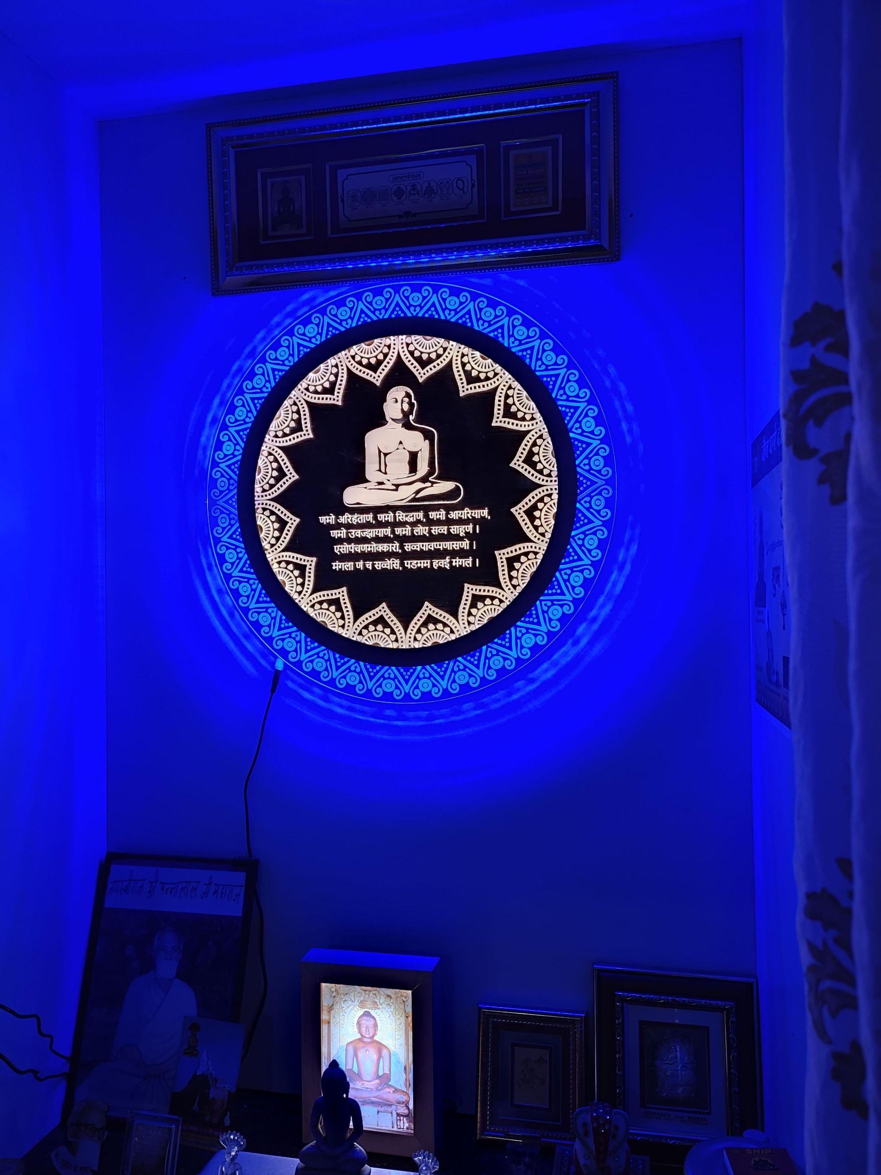 Enlightened Masterpiece: Crafting a Laser Engraved Mahavir Swami LED ...