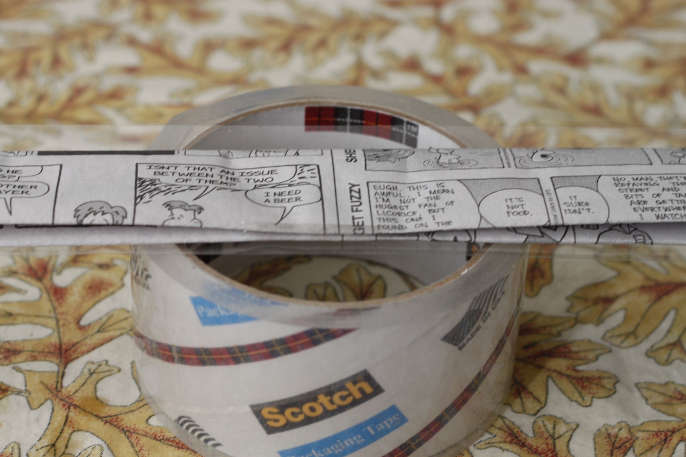 Woven Newspaper Clutch : 8 Steps - Instructables