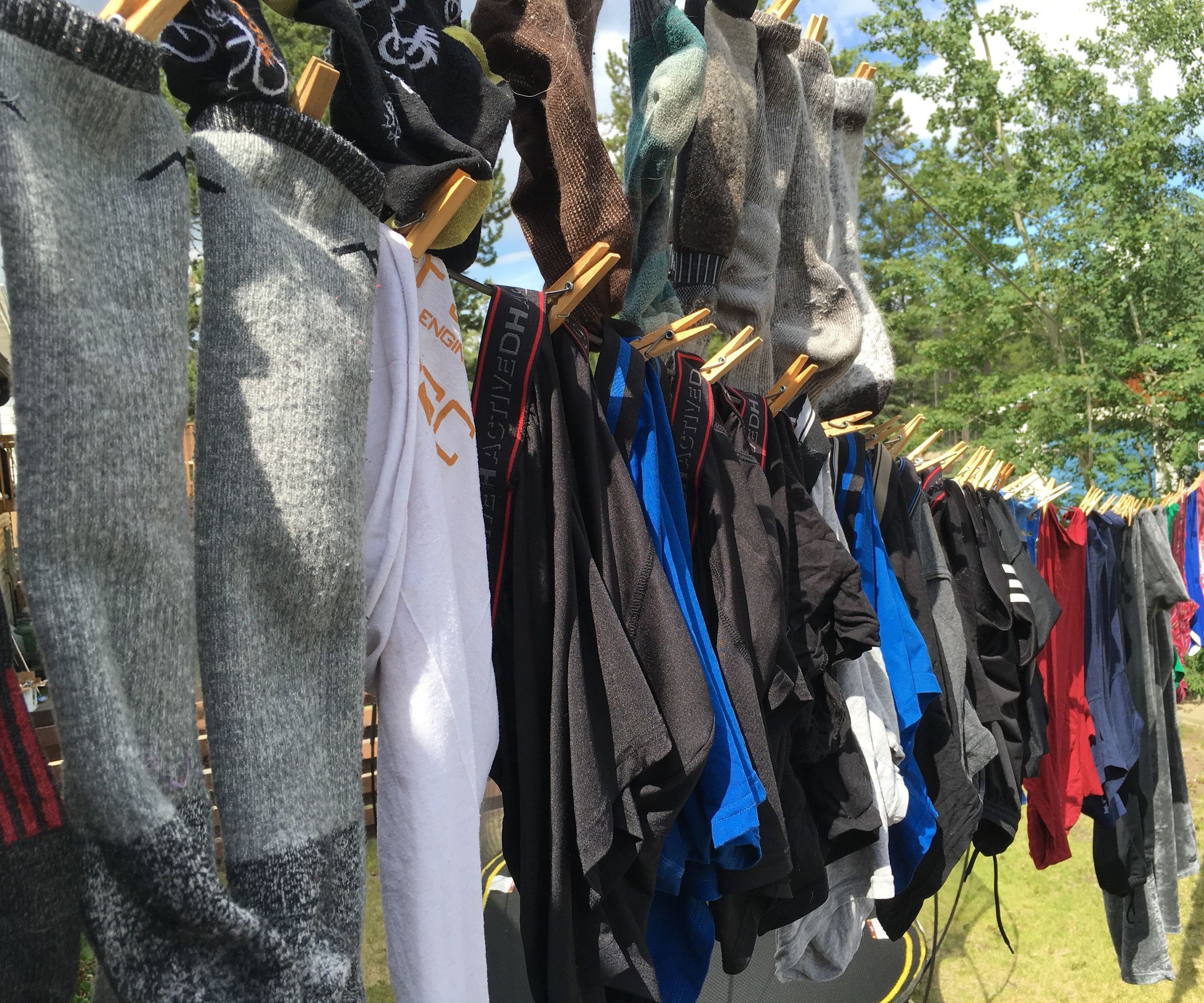 Hanging Out the Laundry - Tips! : 5 Steps (with Pictures) - Instructables