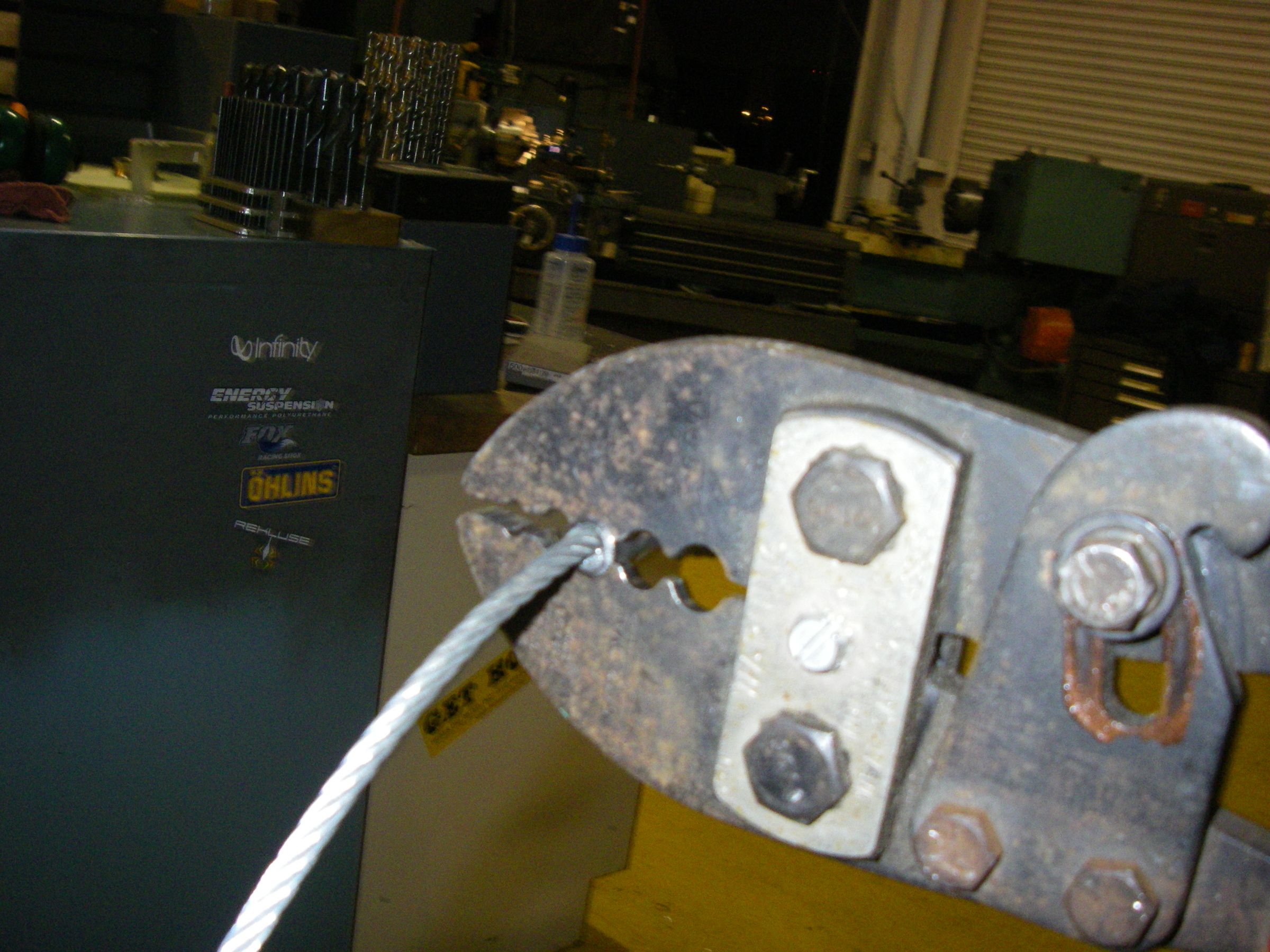 Handy Tricks Episode 9 : 32 Steps - Instructables