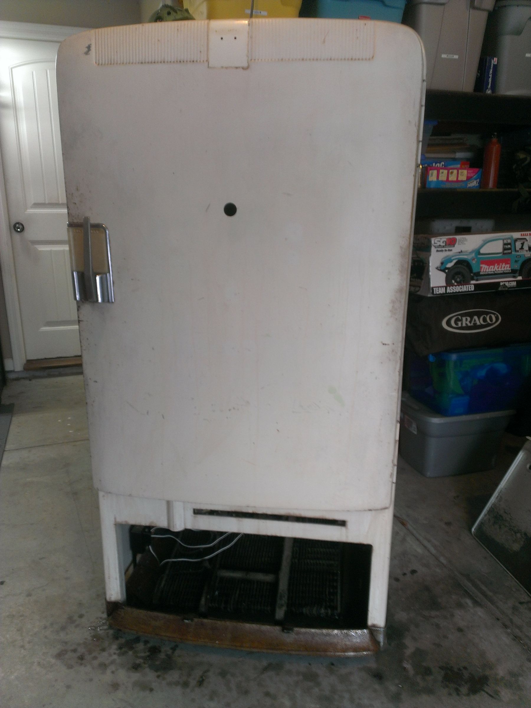Convert a Vintage Fridge Into a One-of-a-Kind Kegerator : 6 Steps ...