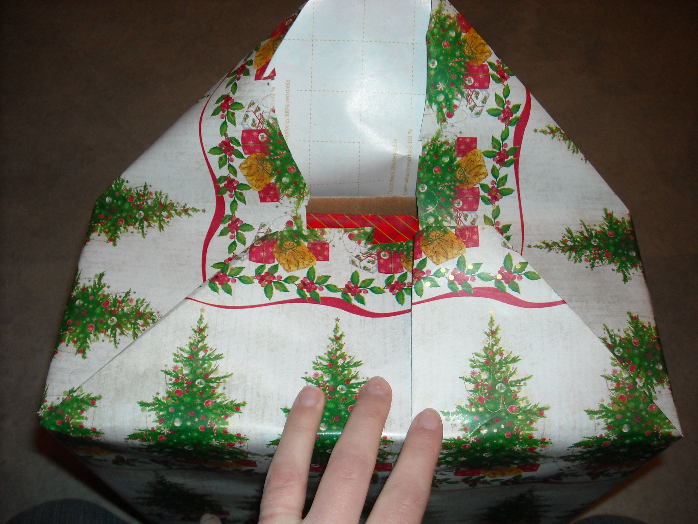 How to Wrap a Rectangular Gift : 8 Steps - Instructables