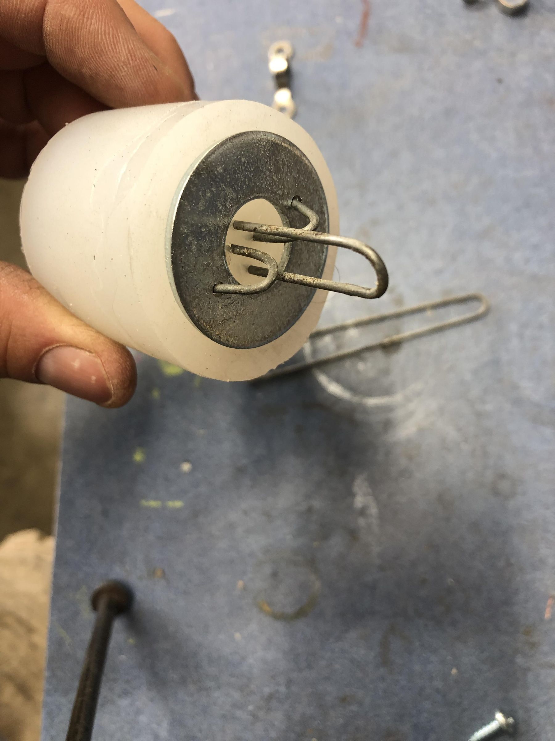 Vibration Isolator Out of Silicone Caulk : 6 Steps (with Pictures ...