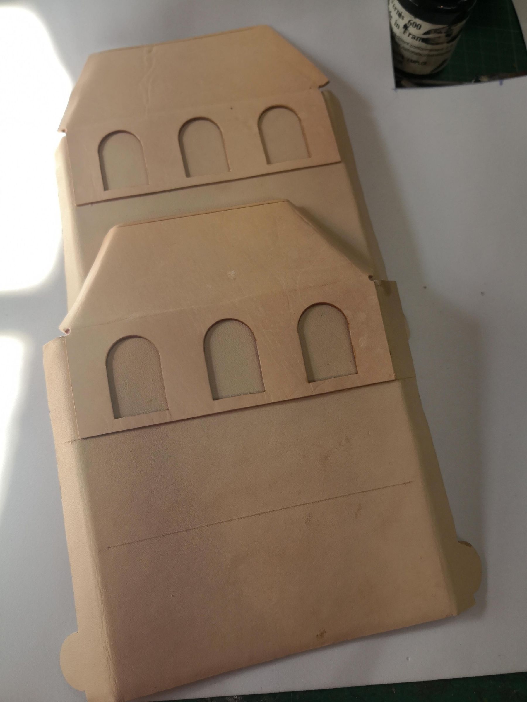 Architectural Leather Tissue Box : 12 Steps (with Pictures) - Instructables