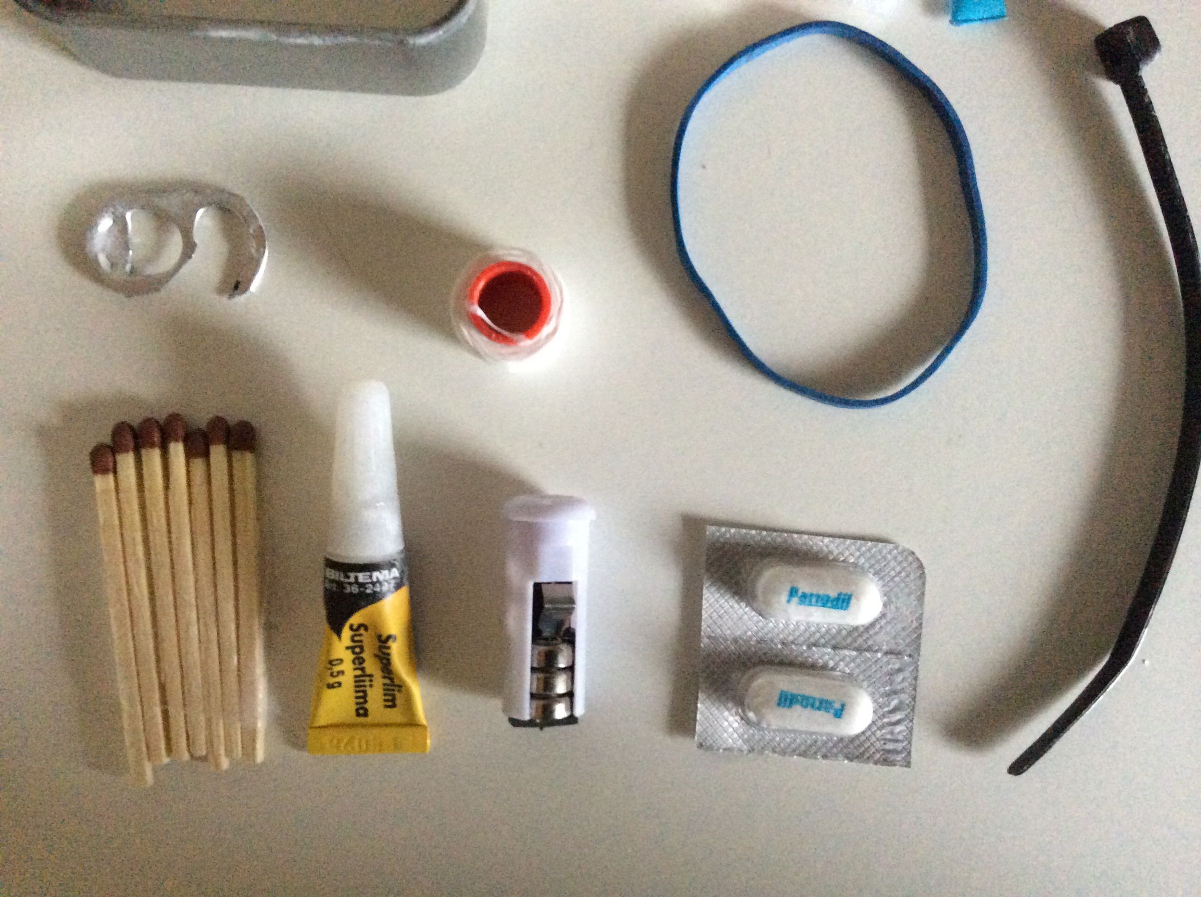 Survival Kit - Mini Tin - Instructables