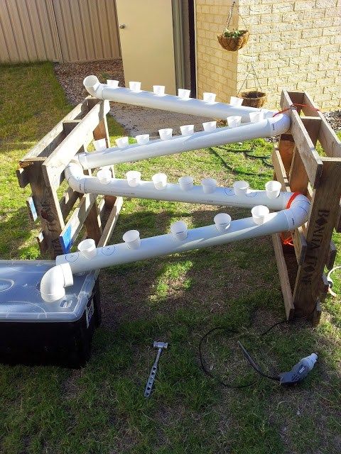 How To Make A Pvc Hydroponic System Easy Diy Pvc Hydroponics Backyard