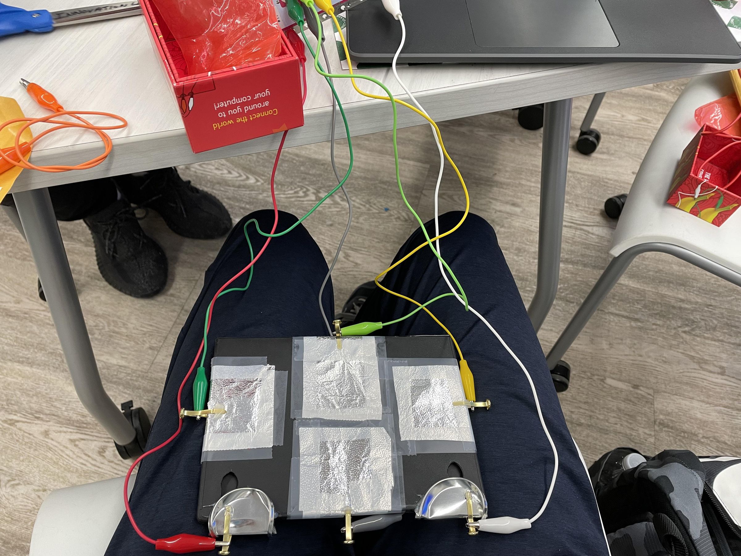 Makey-Makey Project: the Cat, the Mouse, and the Cheese (the Peanut Too ...