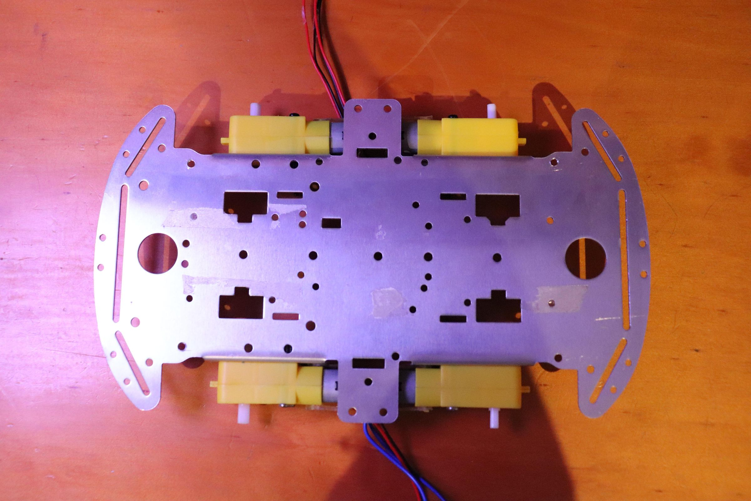Bluetooth Controlled Claw Robot : 20 Steps (with Pictures) - Instructables